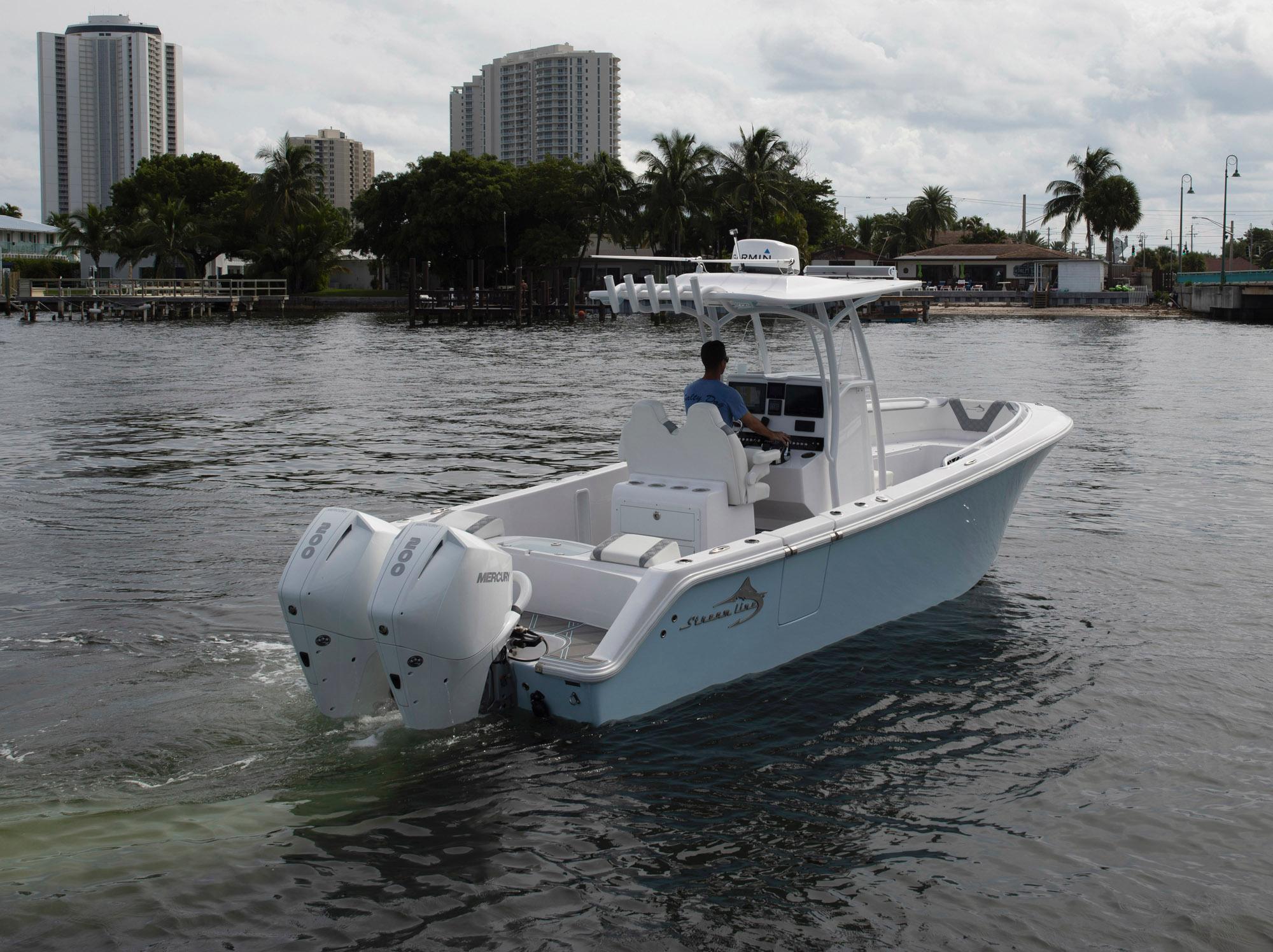 Yacht for Sale | 26 Streamline Yachts Wellington, FL | Denison Yacht Sales