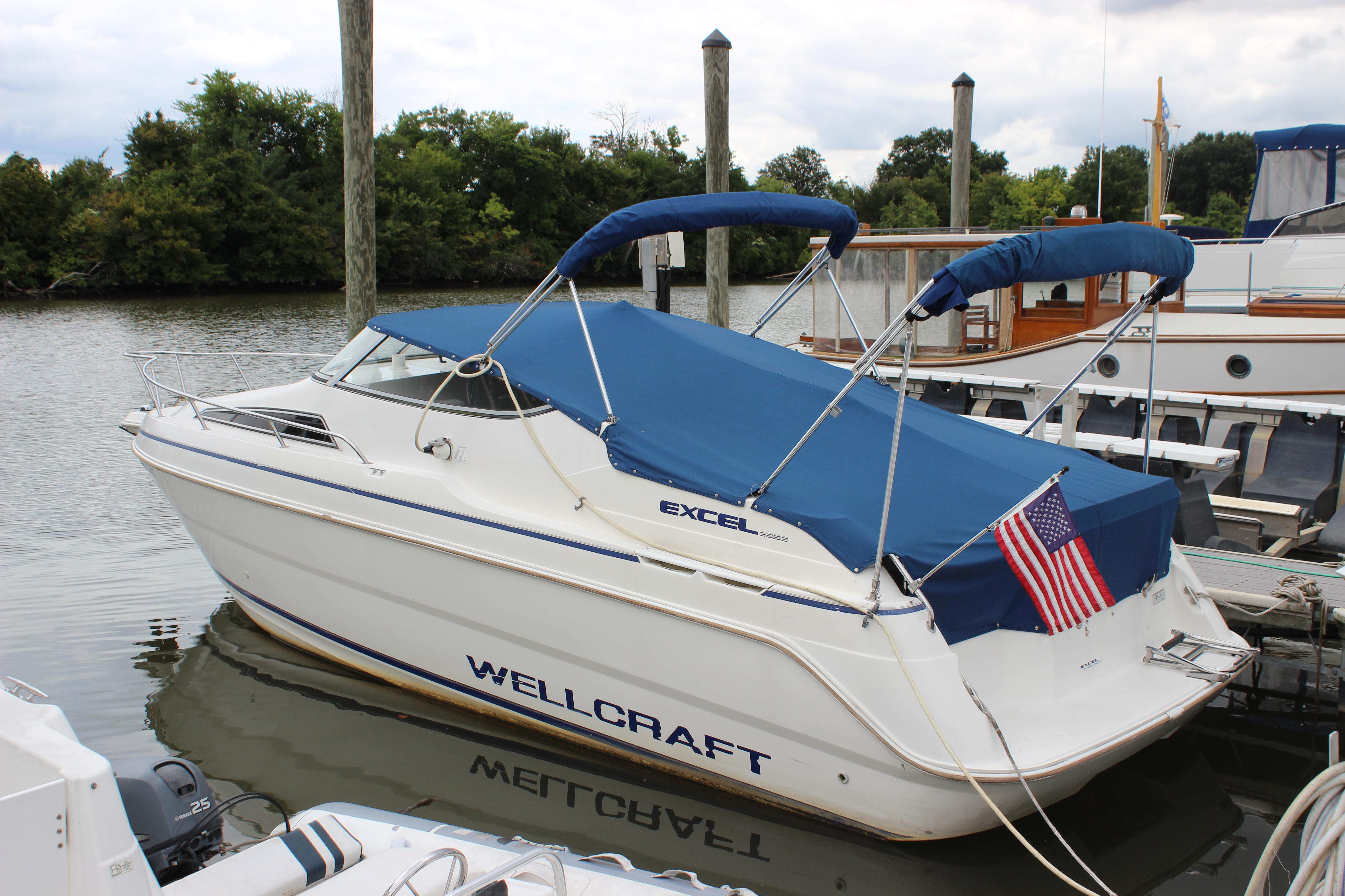 1996 Wellcraft 26 Exel SE | Dominion Yachts