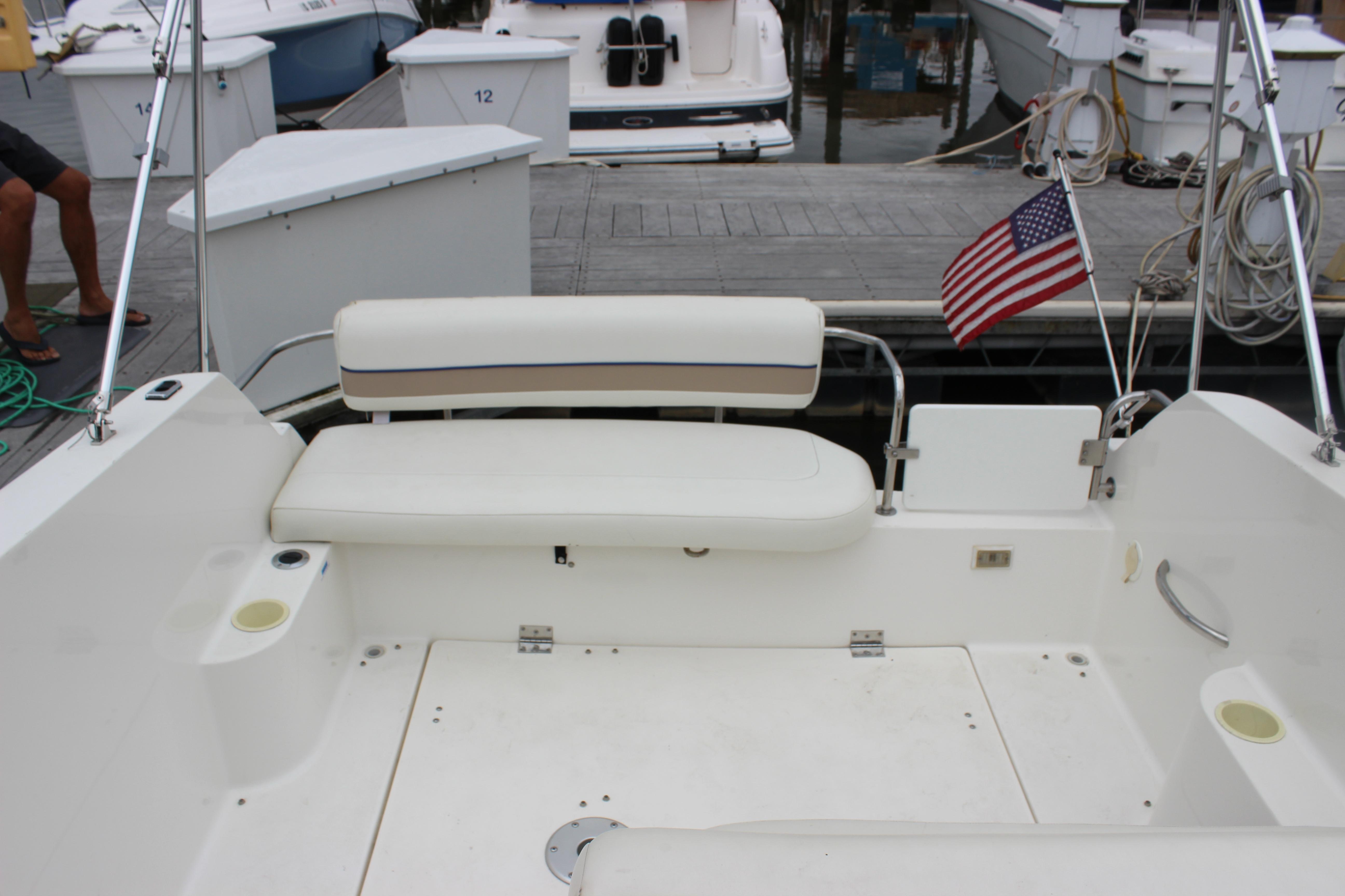 1996 Wellcraft 26 Exel SE | Dominion Yachts