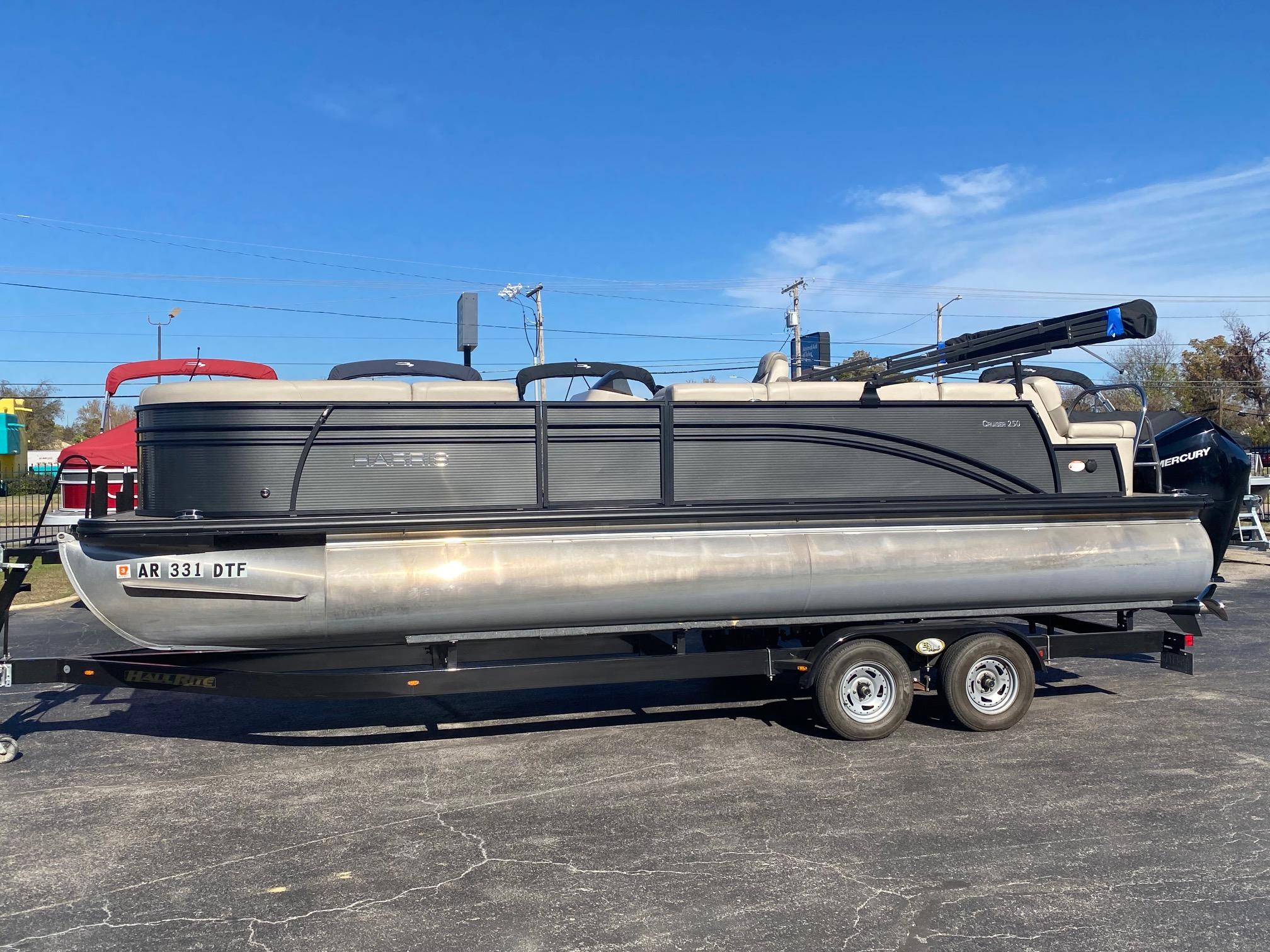 2019 Harris Cruiser 240 Tulsa, Oklahoma - Nichols Marine Boat Sales