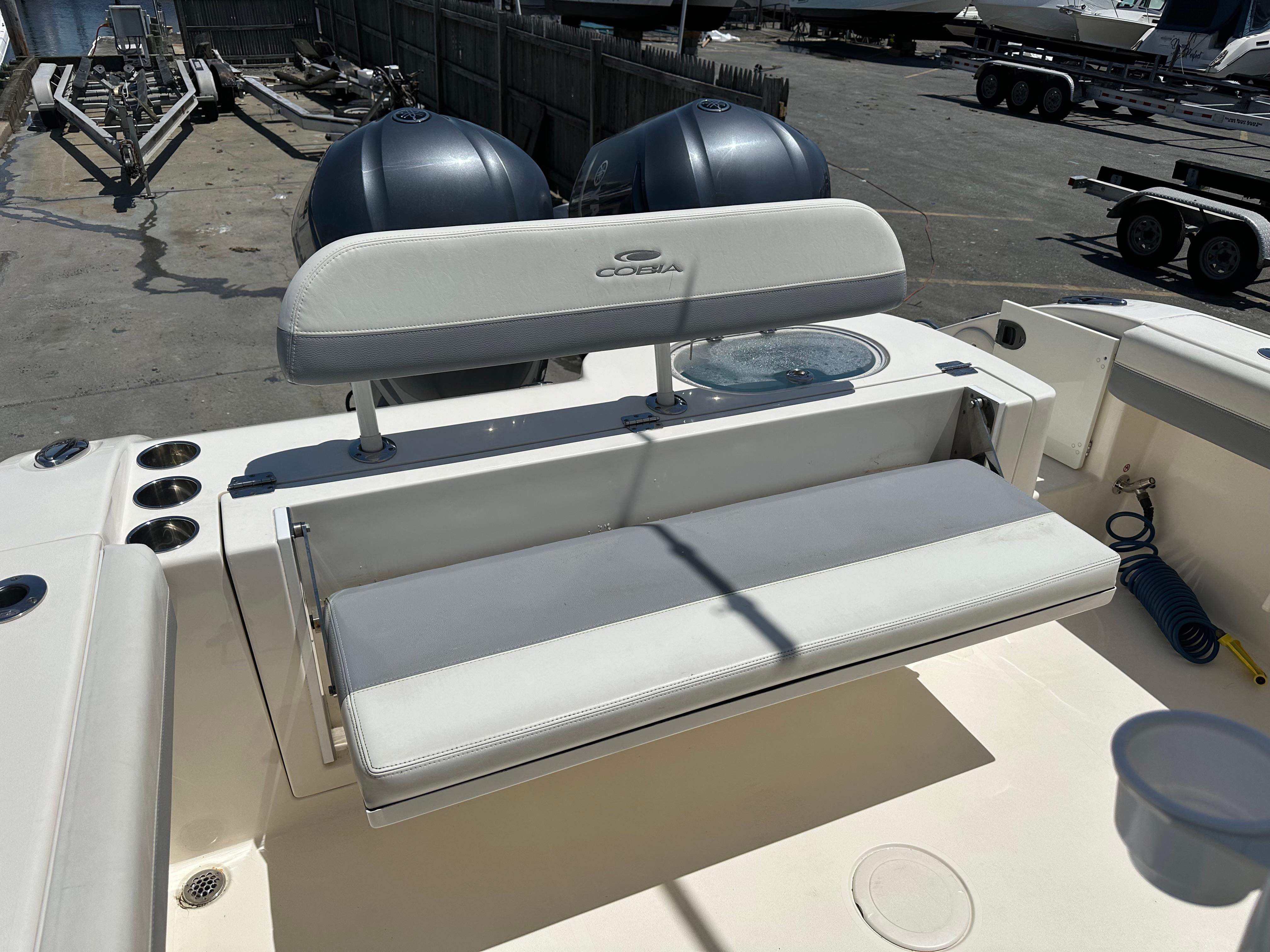 Yacht for Sale | 28 Cobia Yachts Lindenhurst, NY | Denison Yacht Sales