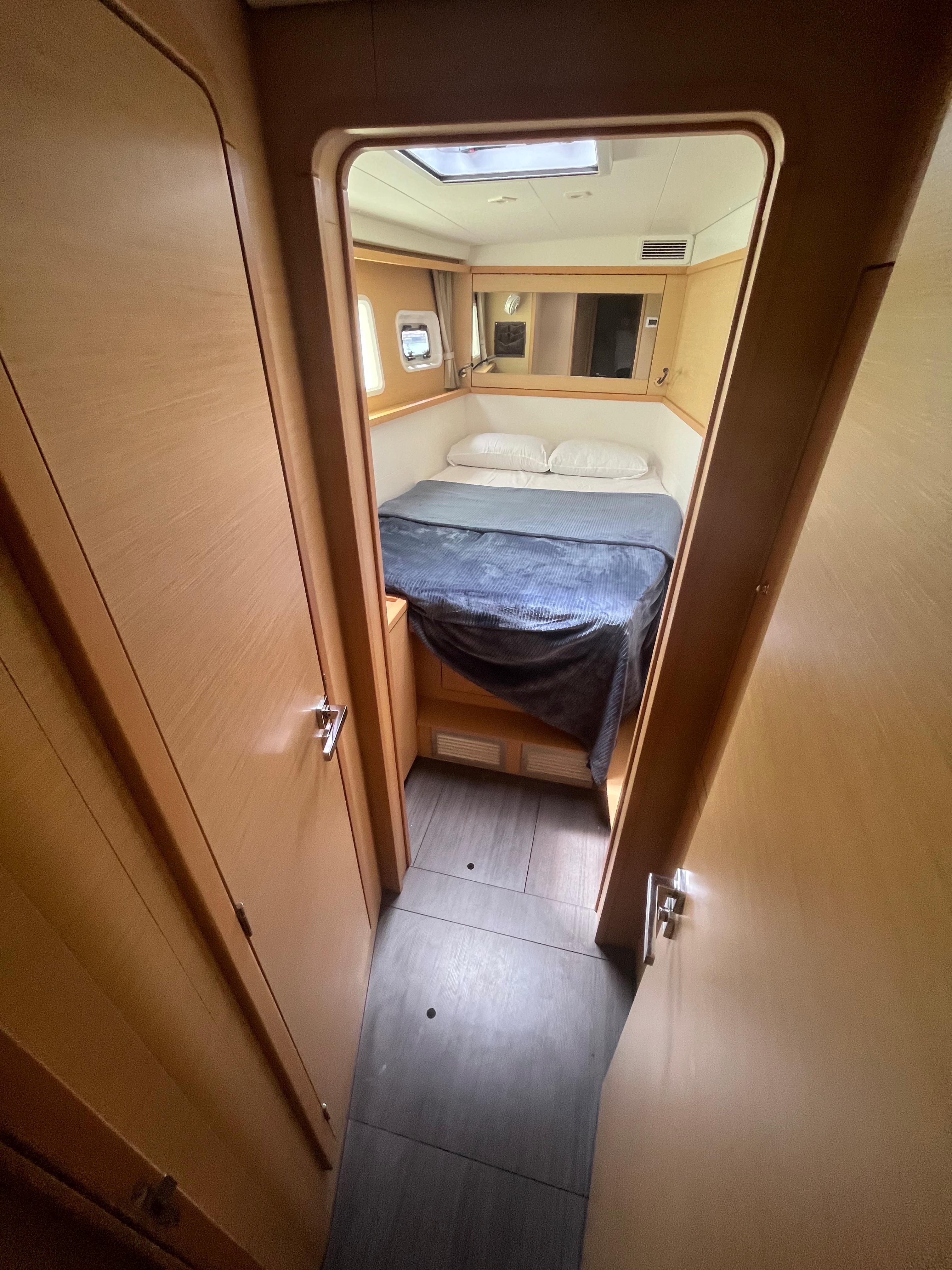 La Nina Yacht for Sale | 45 Lagoon Yachts panama, Panama | Denison ...