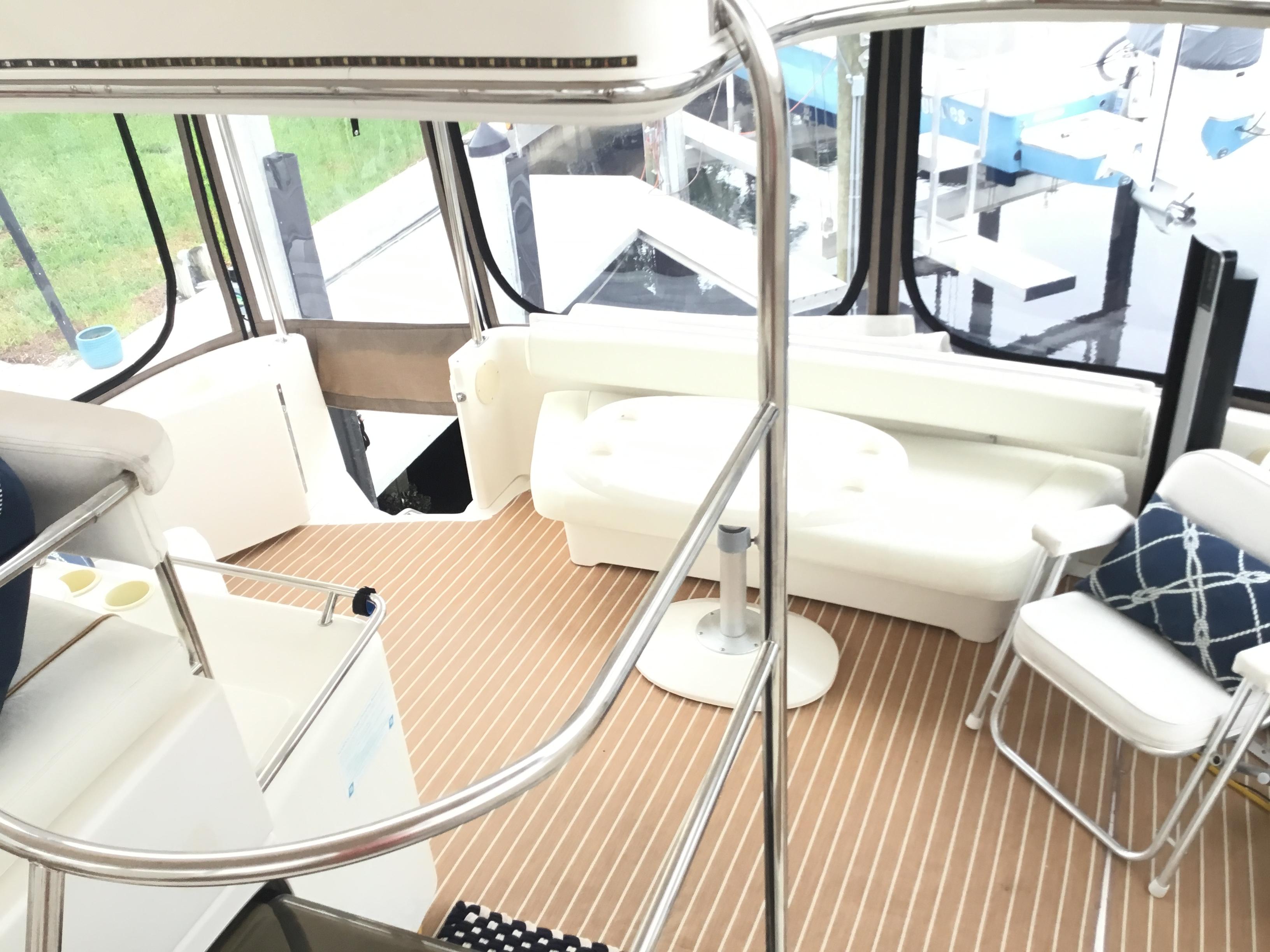 Dog House Yacht for Sale | 42 Sea Ray Yachts Punta Gorda, FL | Denison ...