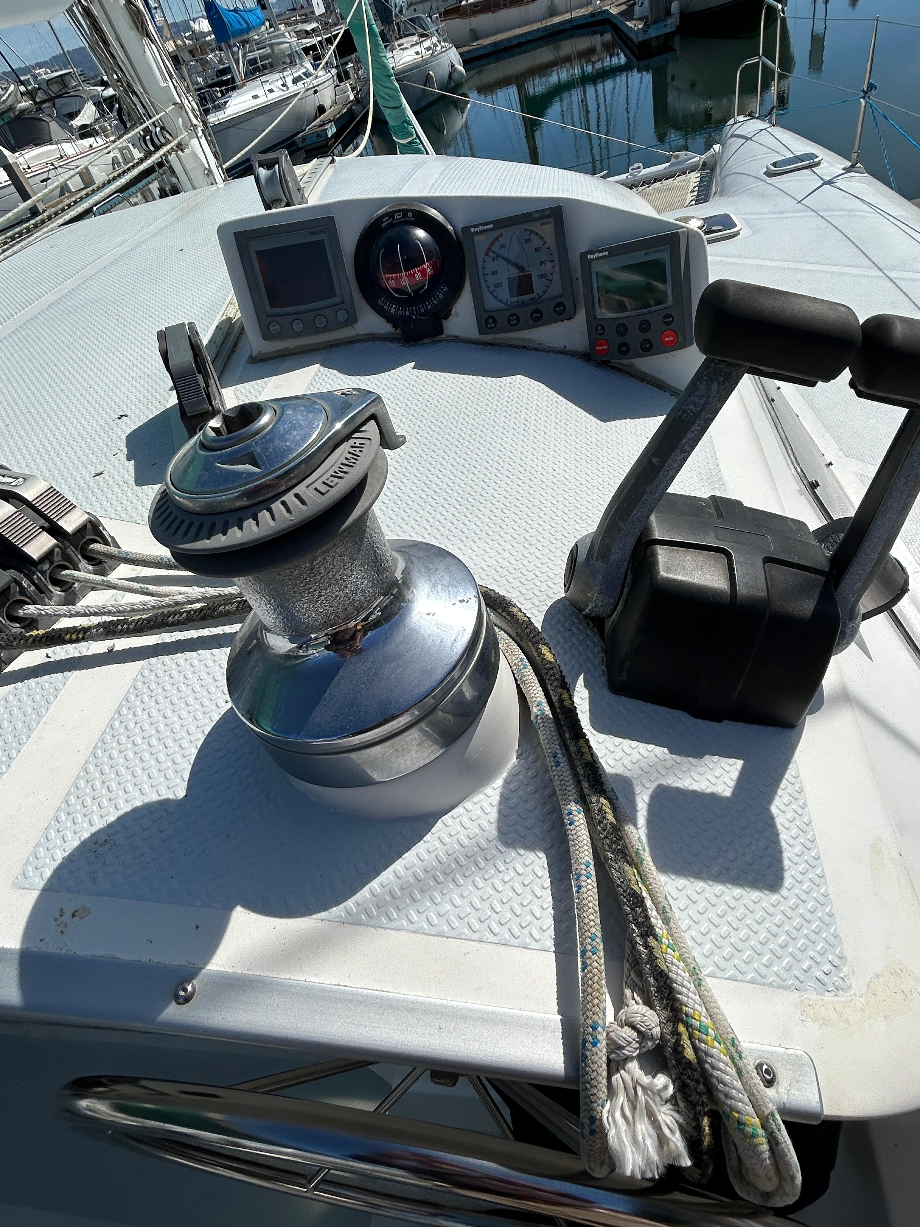 Charter-Cat-35-Wildcat-350-2000-Alameda-CA-9097583