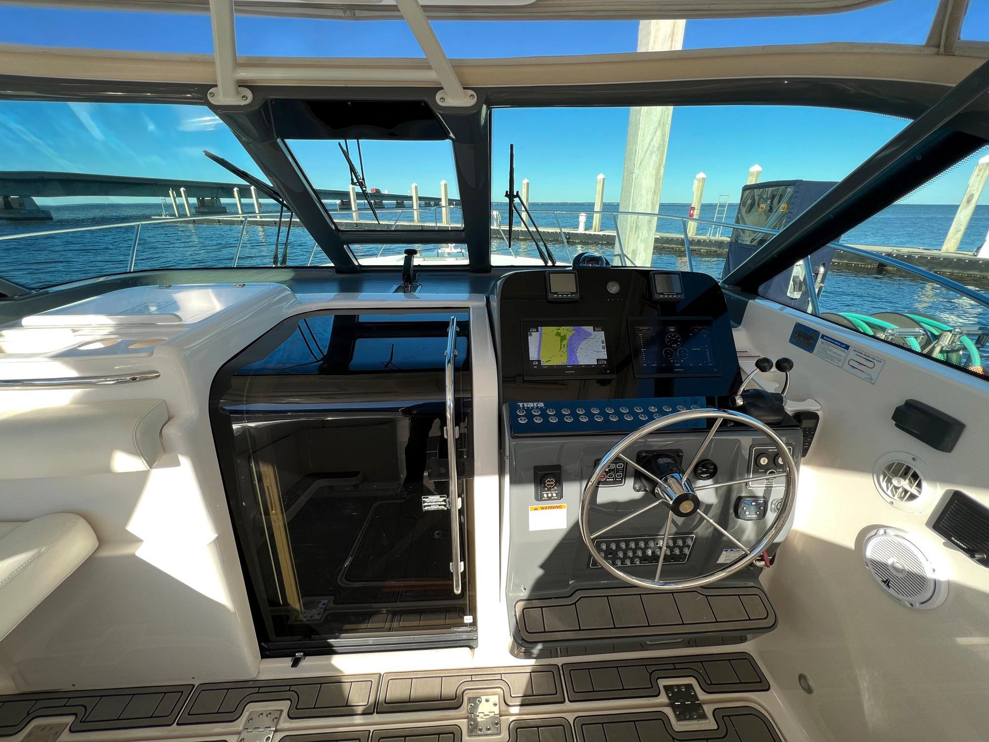 2005 32 Tiara Yachts 3200 Open Boats for Sale