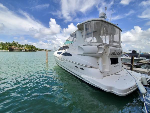 2006 45 Cruisers Yachts 455 Express Motoryacht Boats for Sale