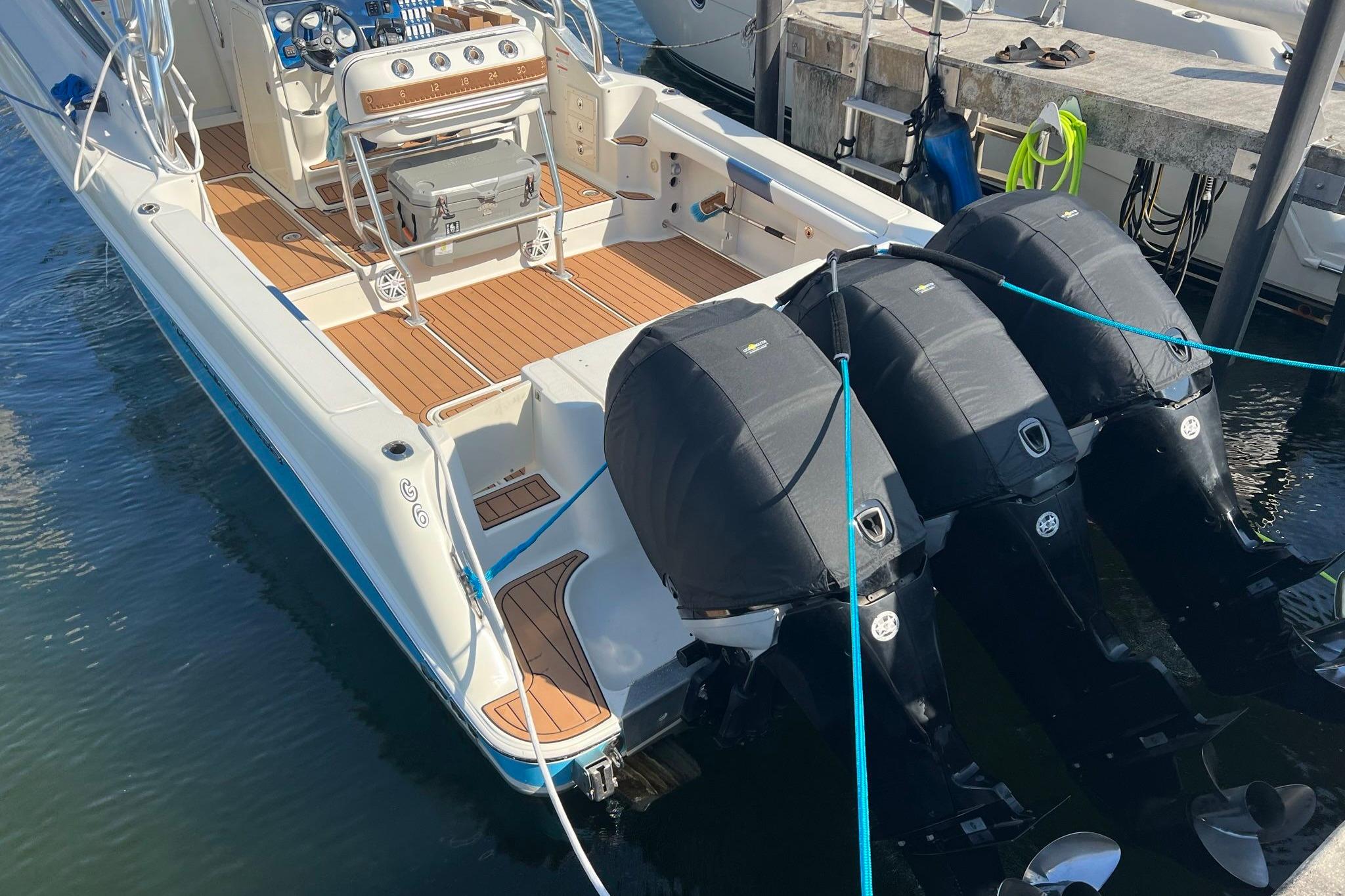 2008 Hydra-Sports Vector 3300 VX - South Jersey Yacht Sales