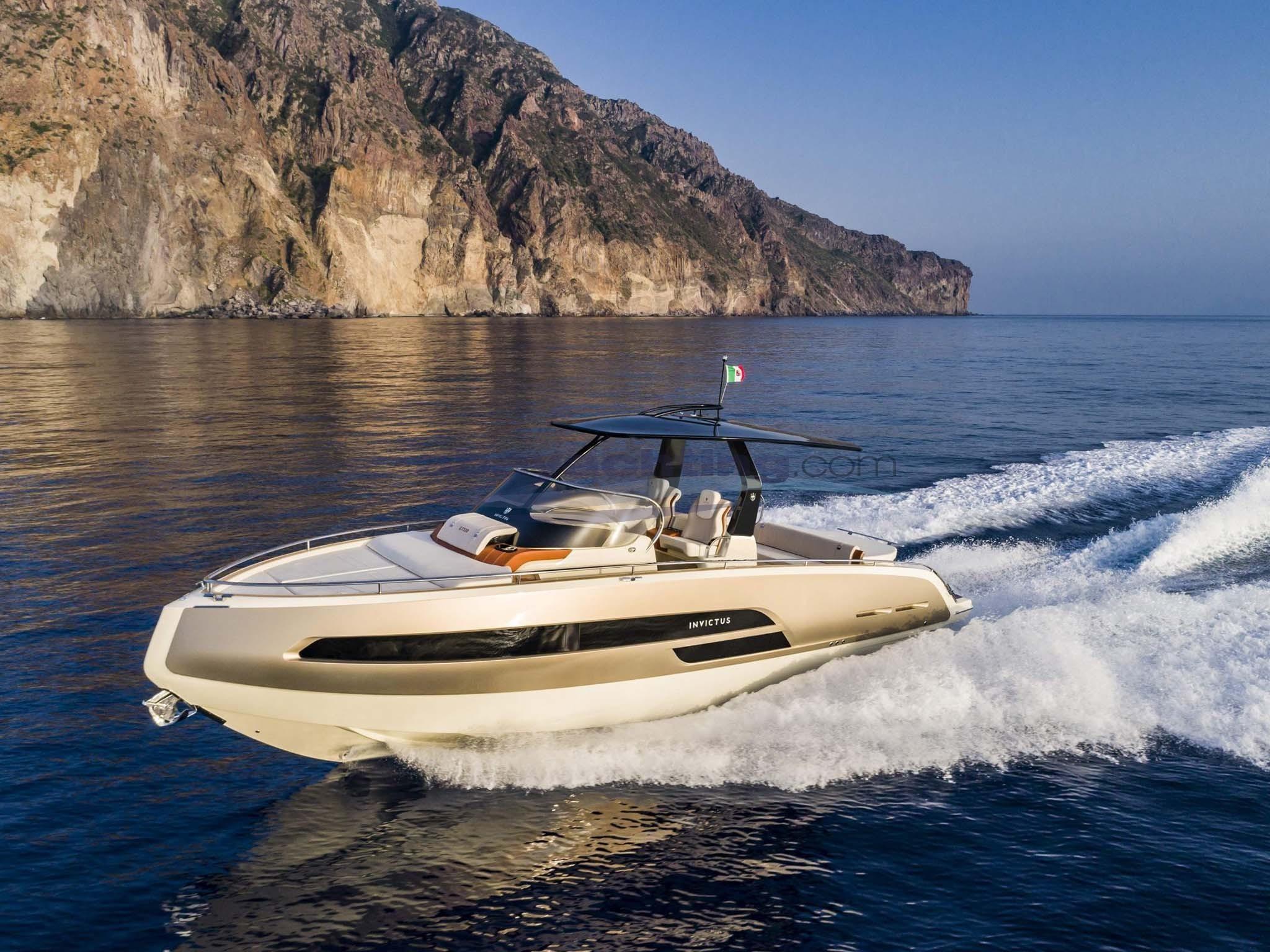 Yacht for Sale | 33 Invictus Yachts Toscana, Italy | Denison Yacht Sales