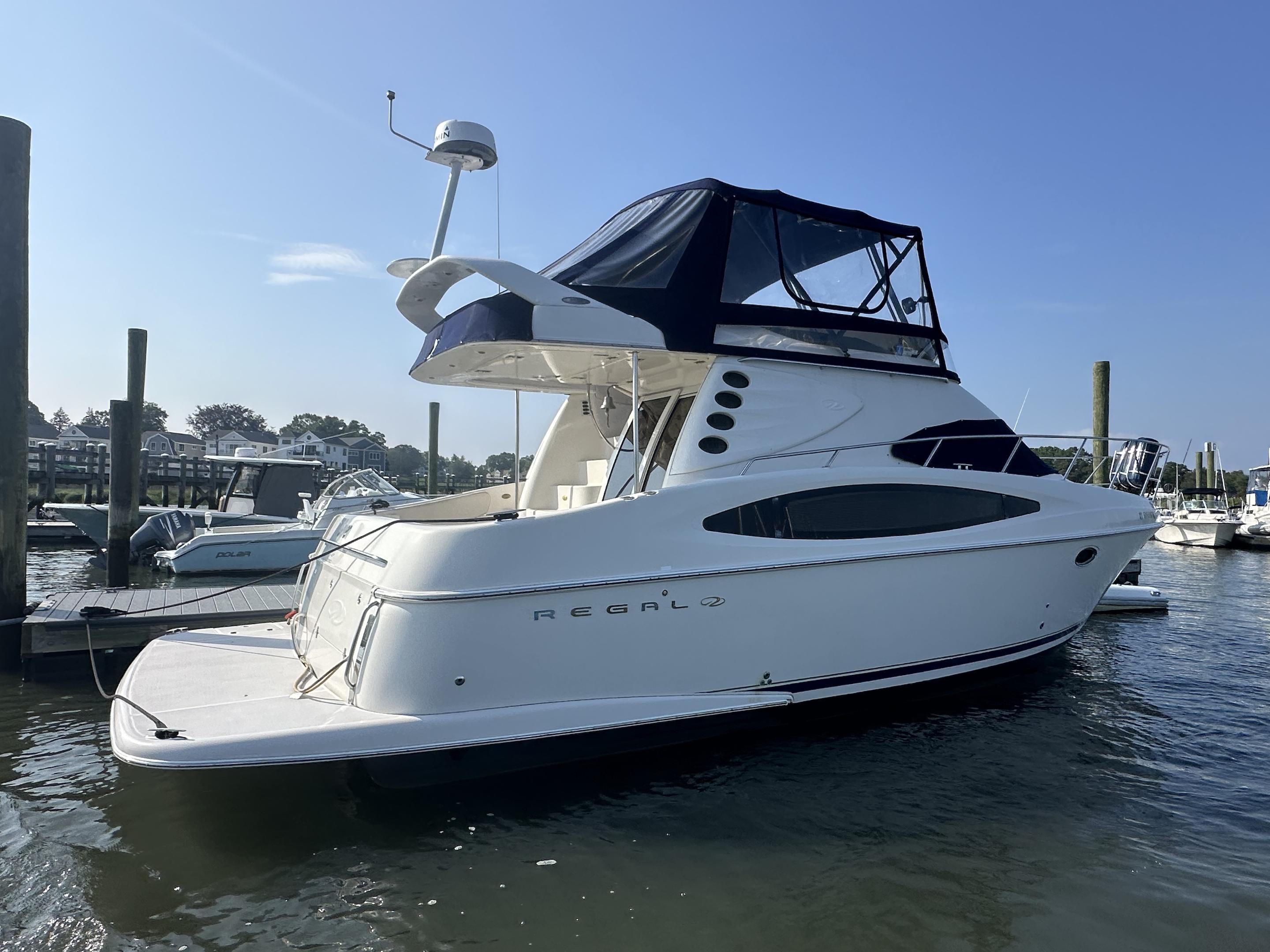 2002 Regal 38 Fly - Florida Yachts International