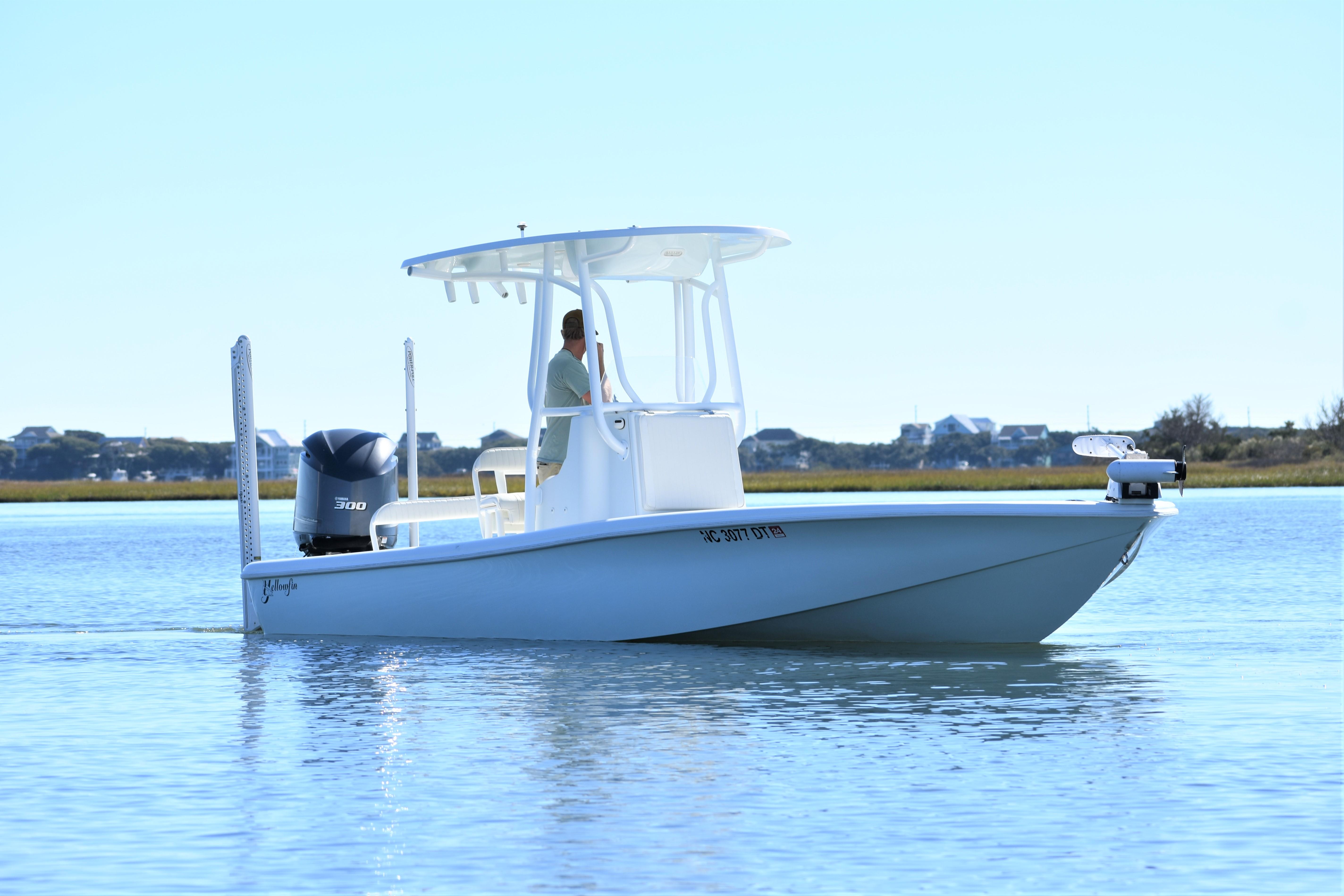 2012 Yellowfin 24 Bay | Yachts360