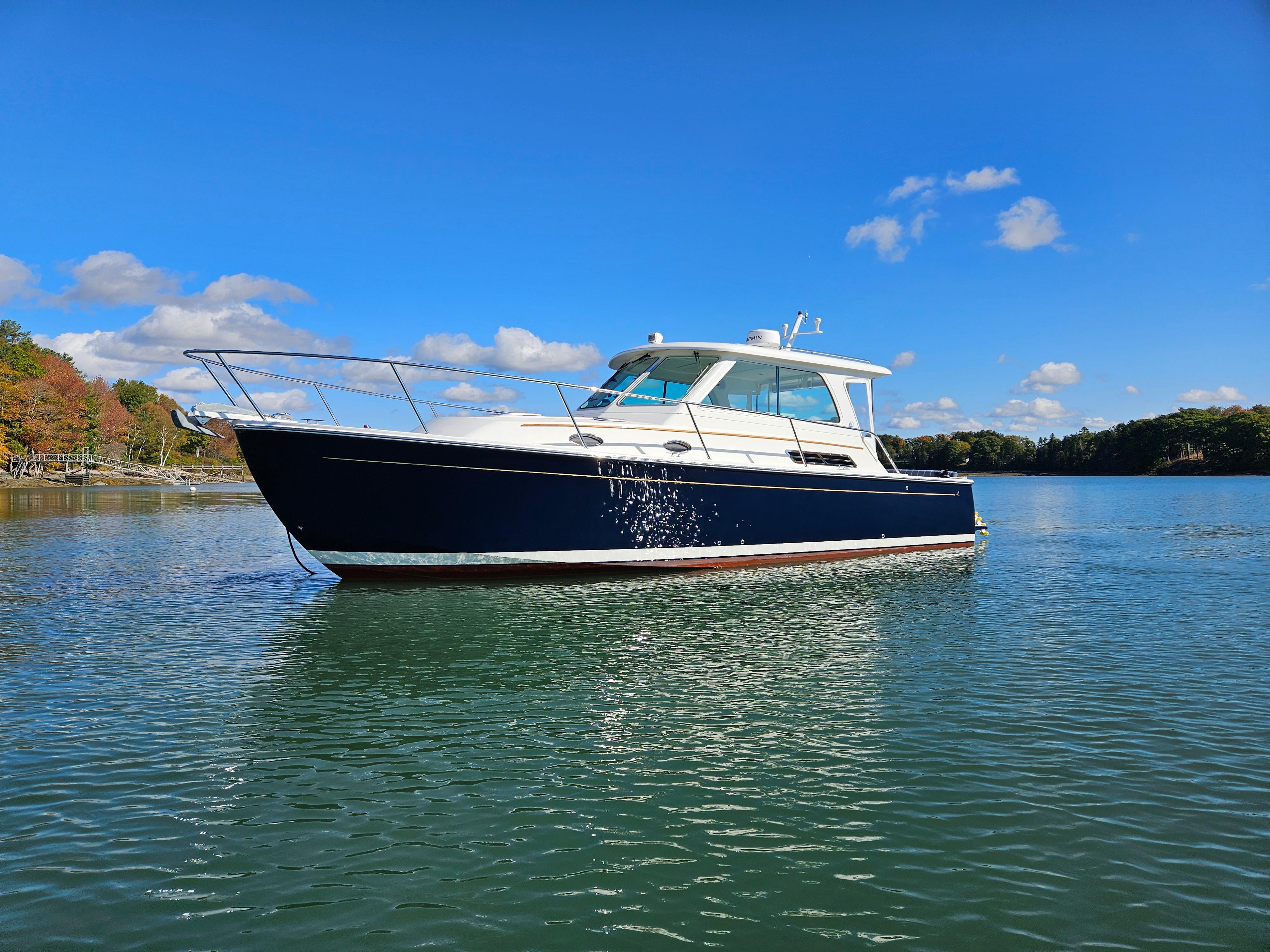 2008 Back Cove 33 Express - DiMillo's Yacht Sales