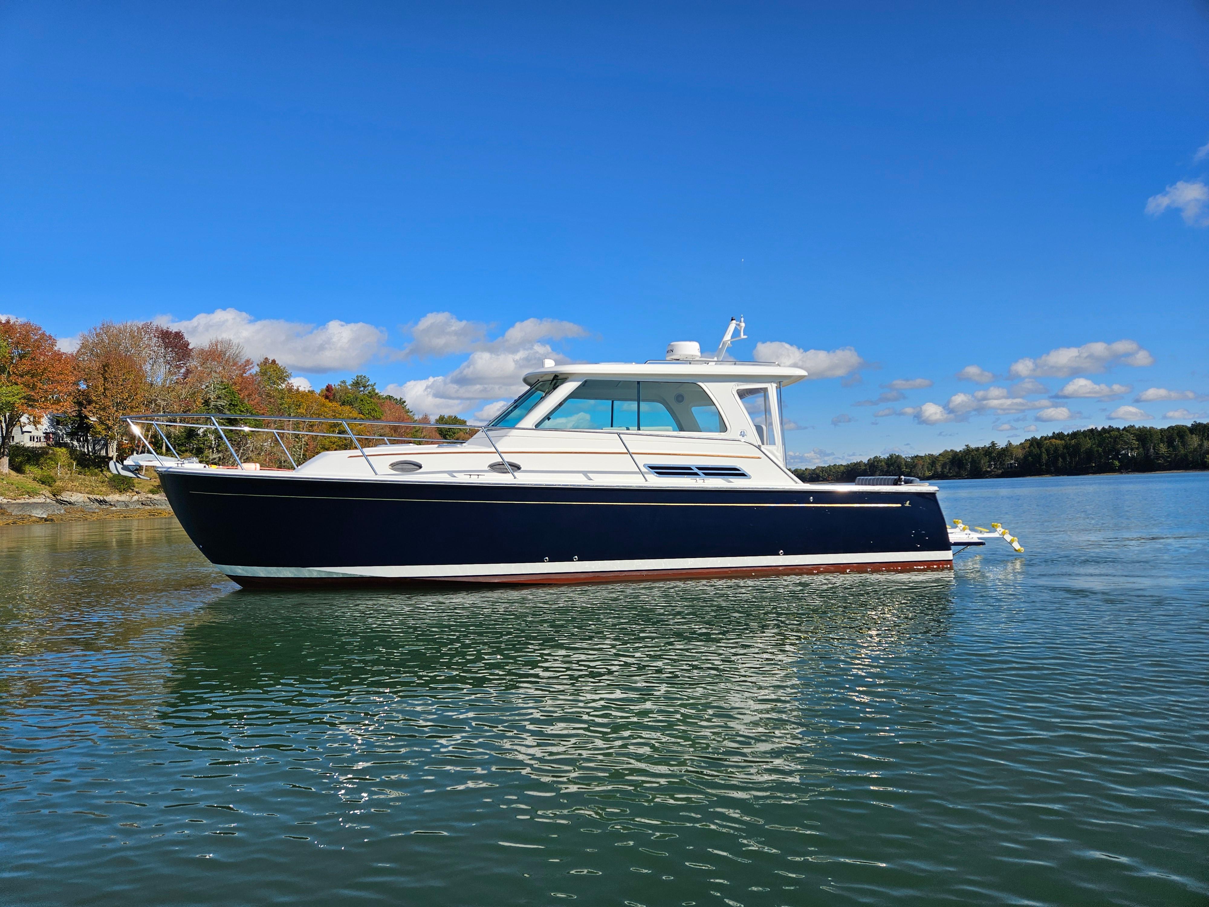 2008 Back Cove 33 Express - DiMillo's Yacht Sales