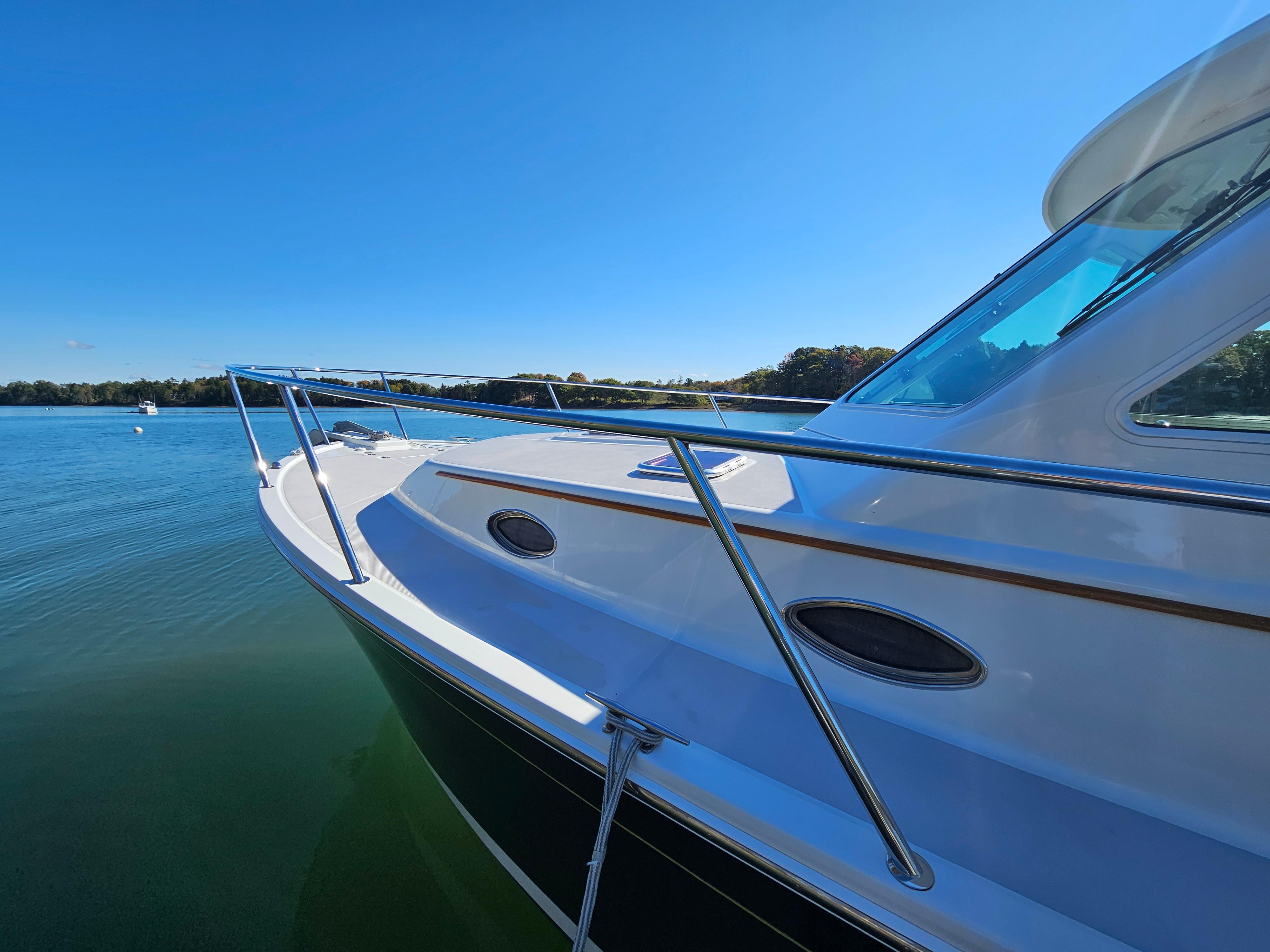 2008 Back Cove 33 Express - DiMillo's Yacht Sales