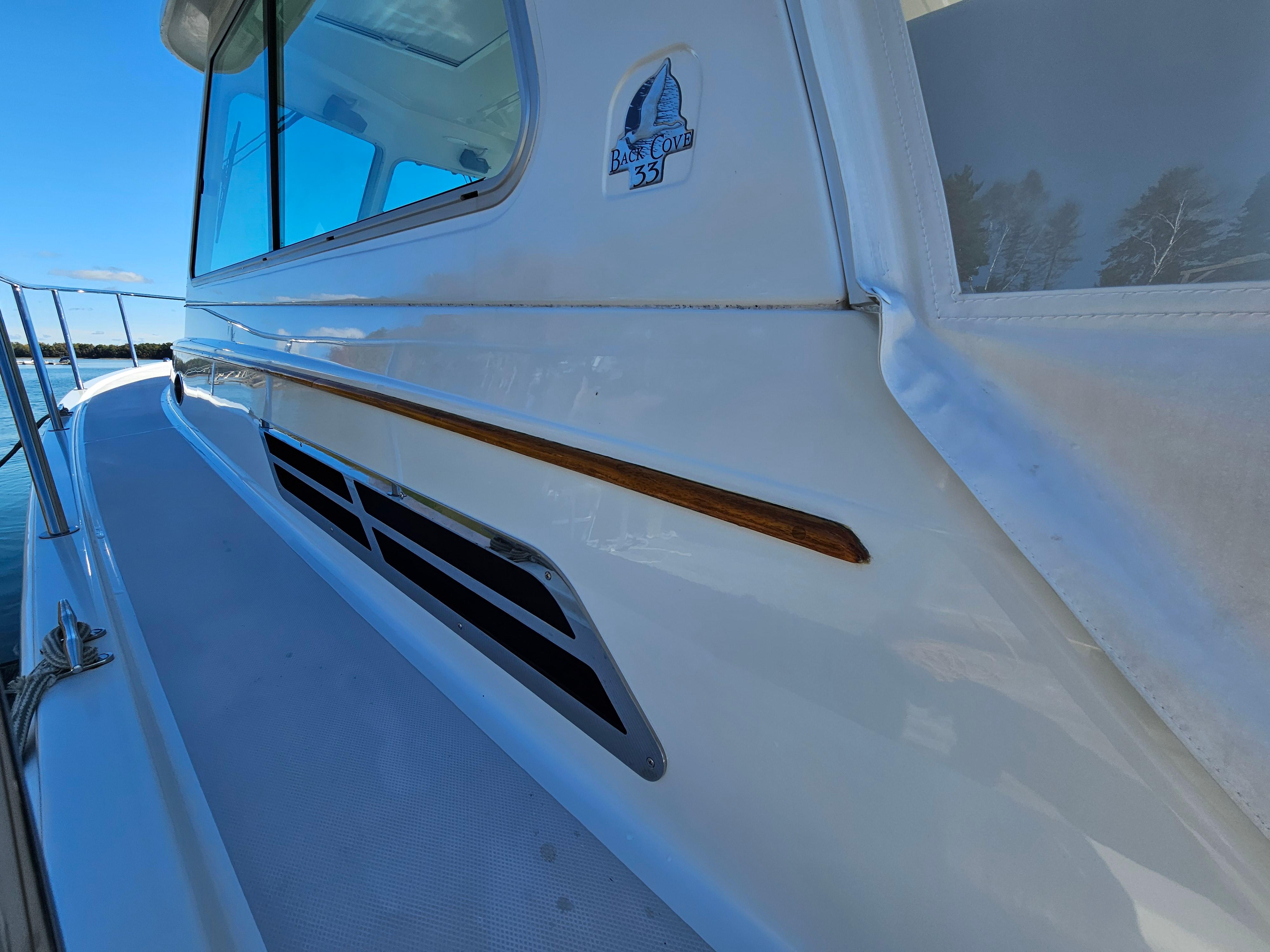 2008 Back Cove 33 Express - DiMillo's Yacht Sales