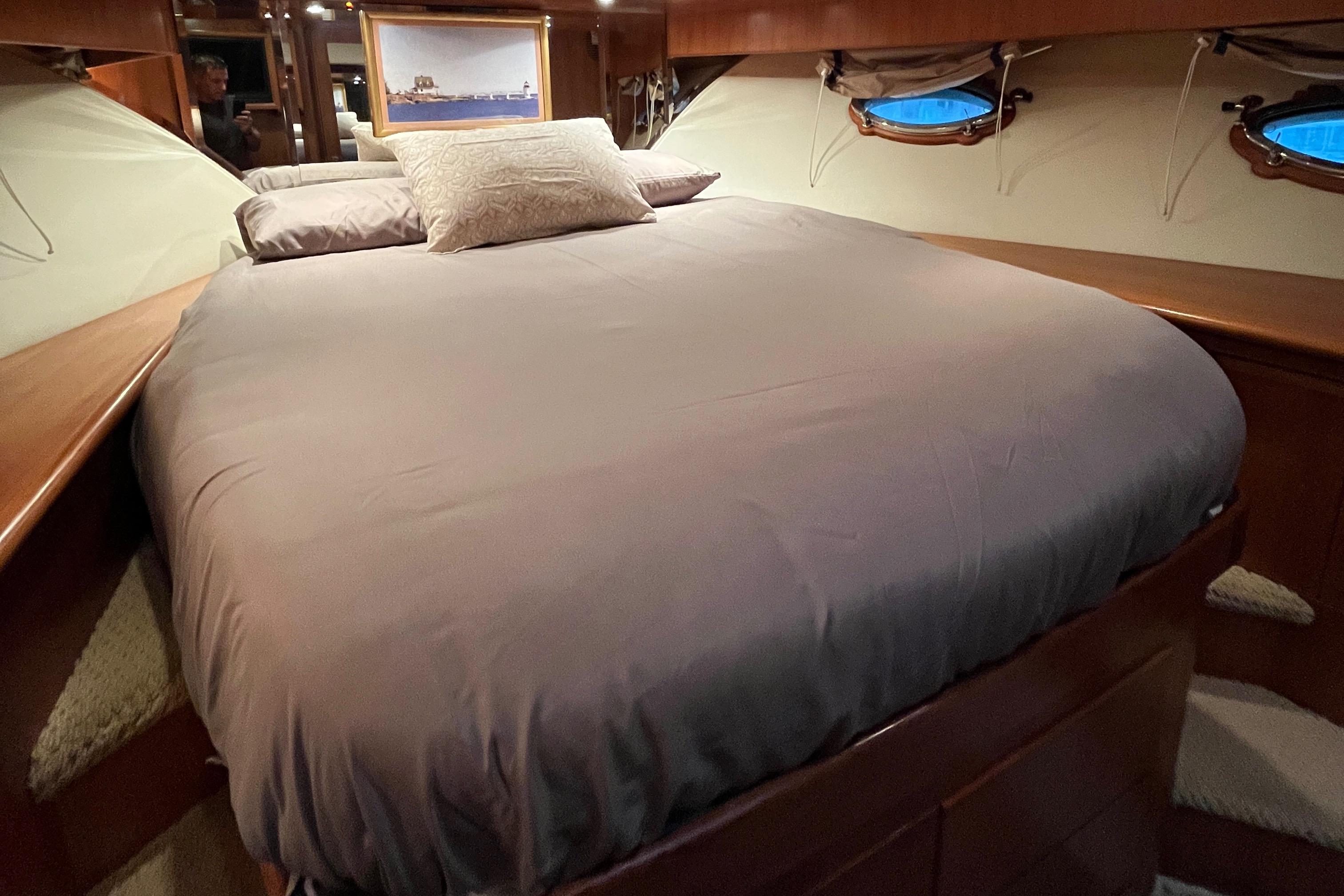 Yacht for Sale | 52 Ocean Alexander Yachts Vancouver, Canada | Denison ...