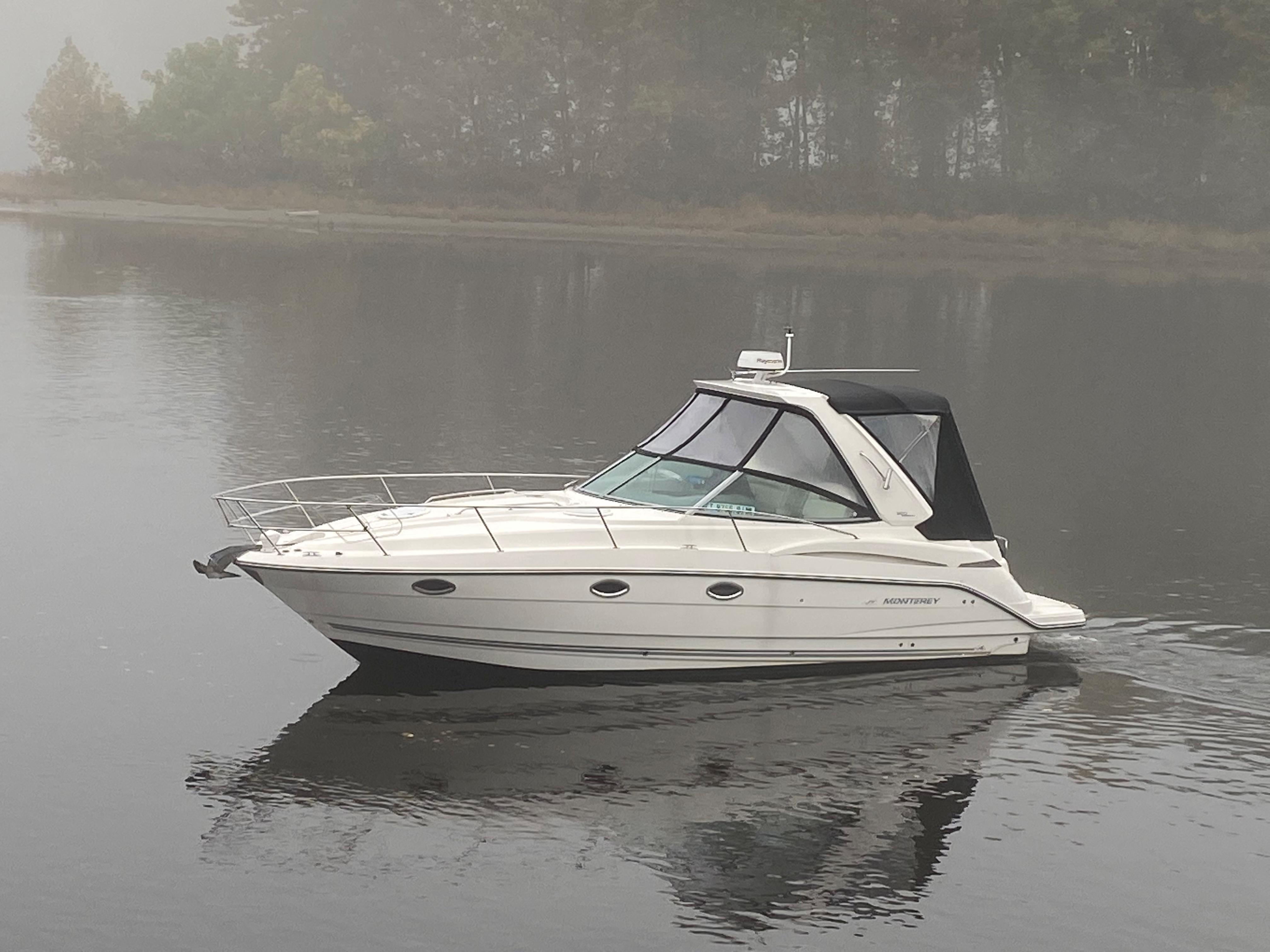 2009 32 Monterey 320 Sport Yacht Boats for Sale