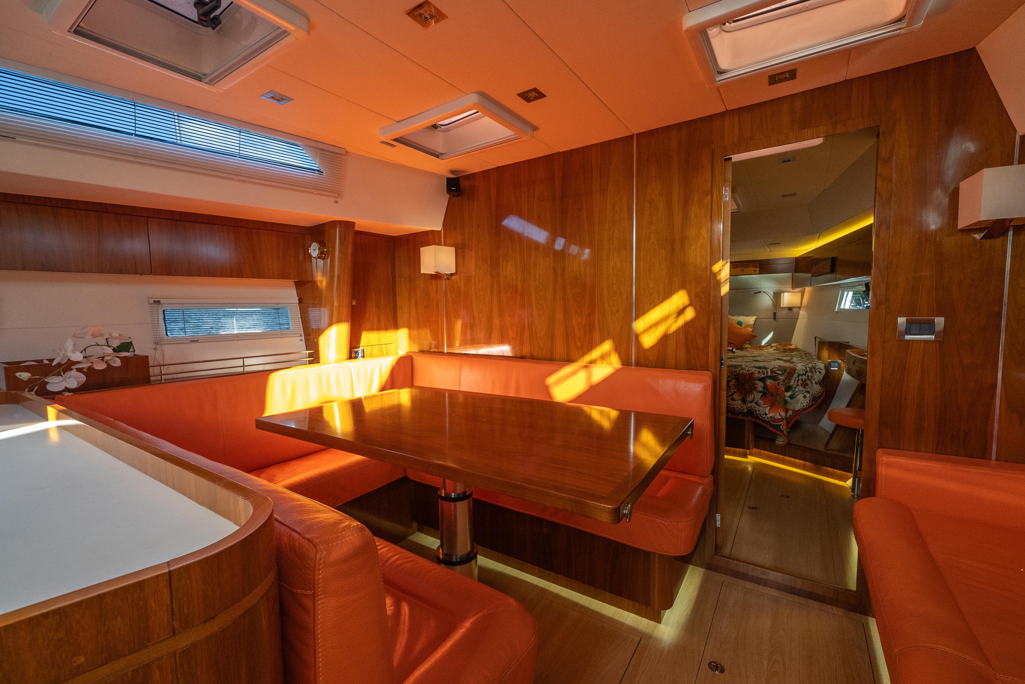 Luxury Long Distance Cruiser Yacht for Sale | 57 Amel Yachts St ...