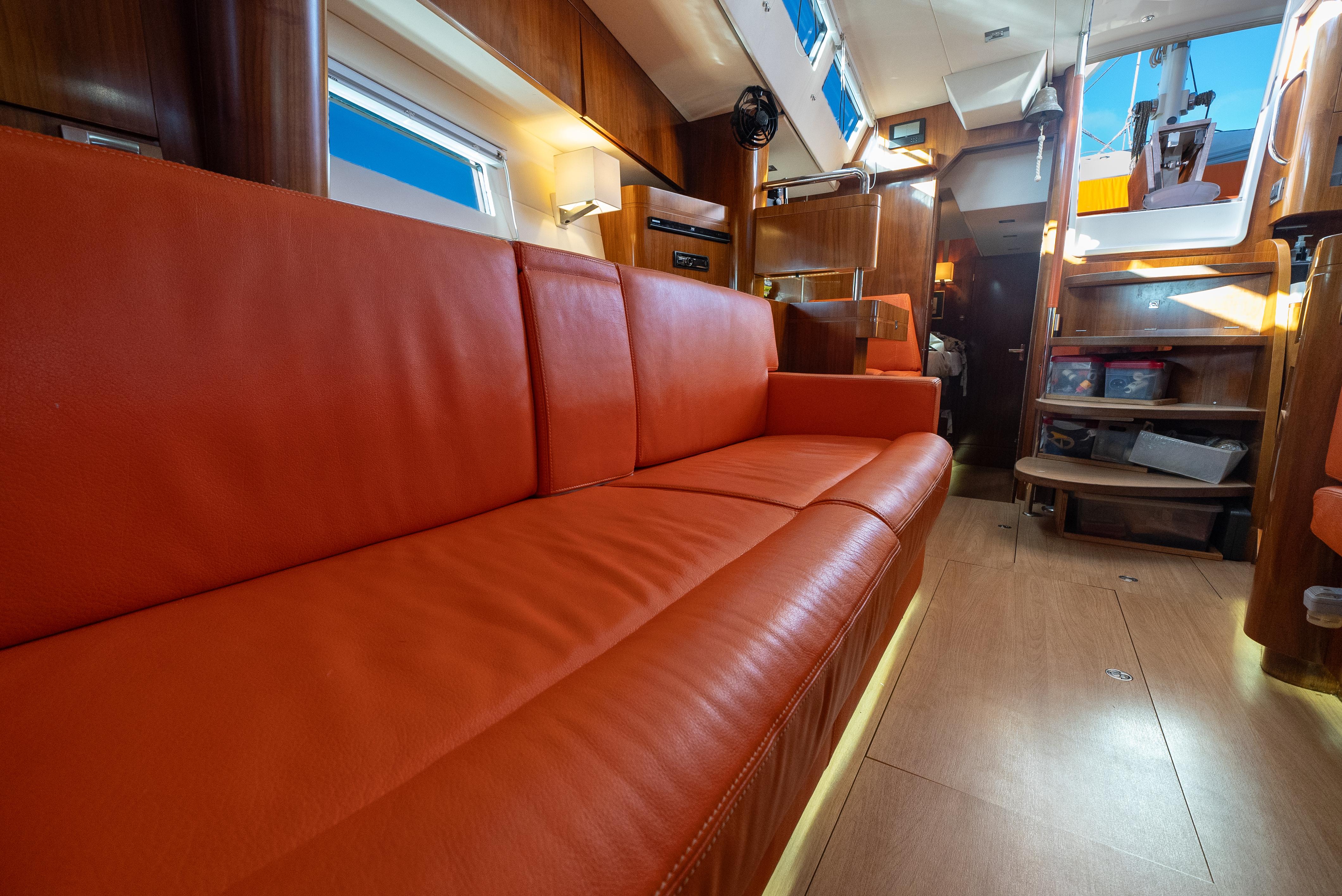 Luxury Long Distance Cruiser Yacht for Sale | 57 Amel Yachts St ...