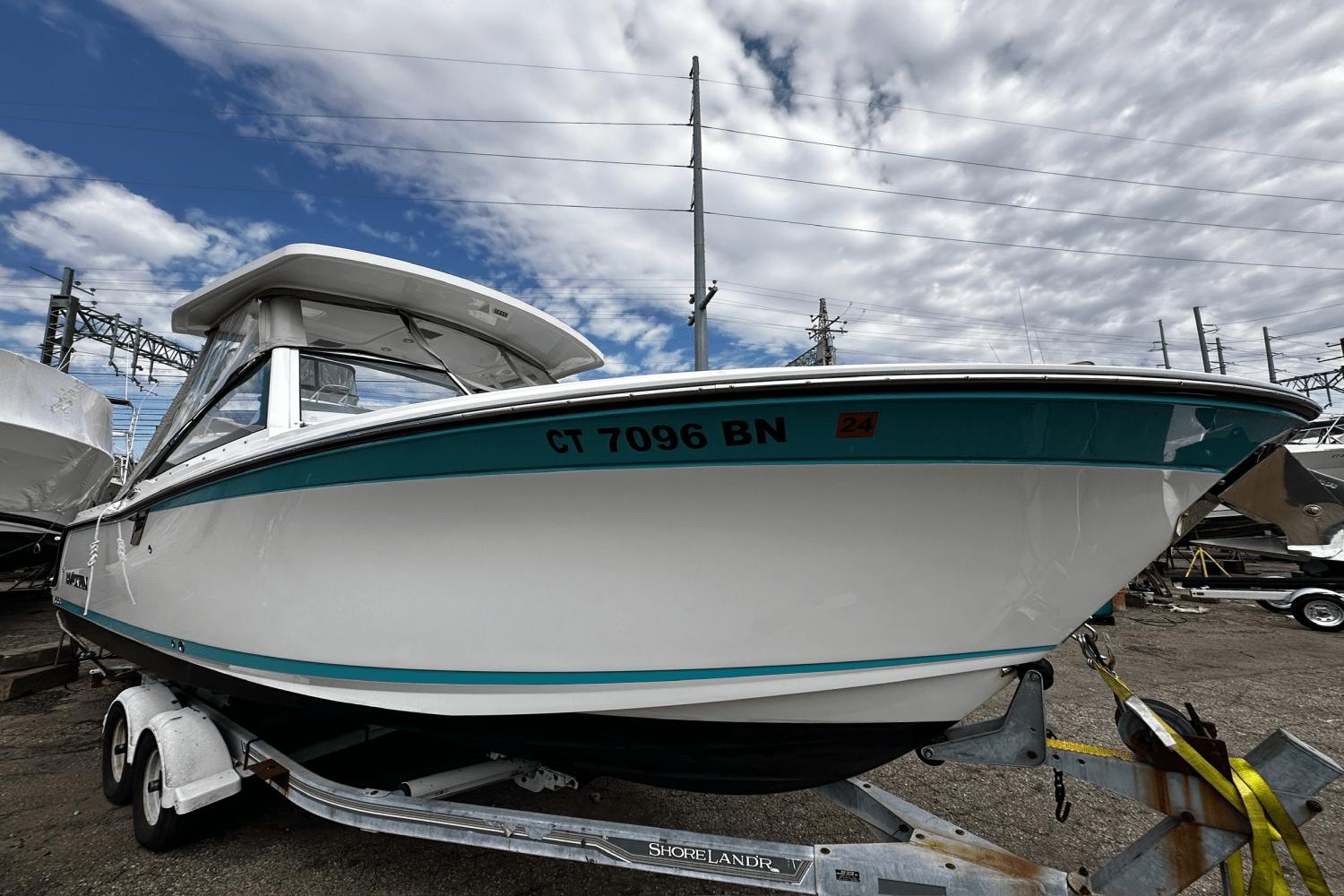 2021 Blackfin 252 DC - South Jersey Yacht Sales