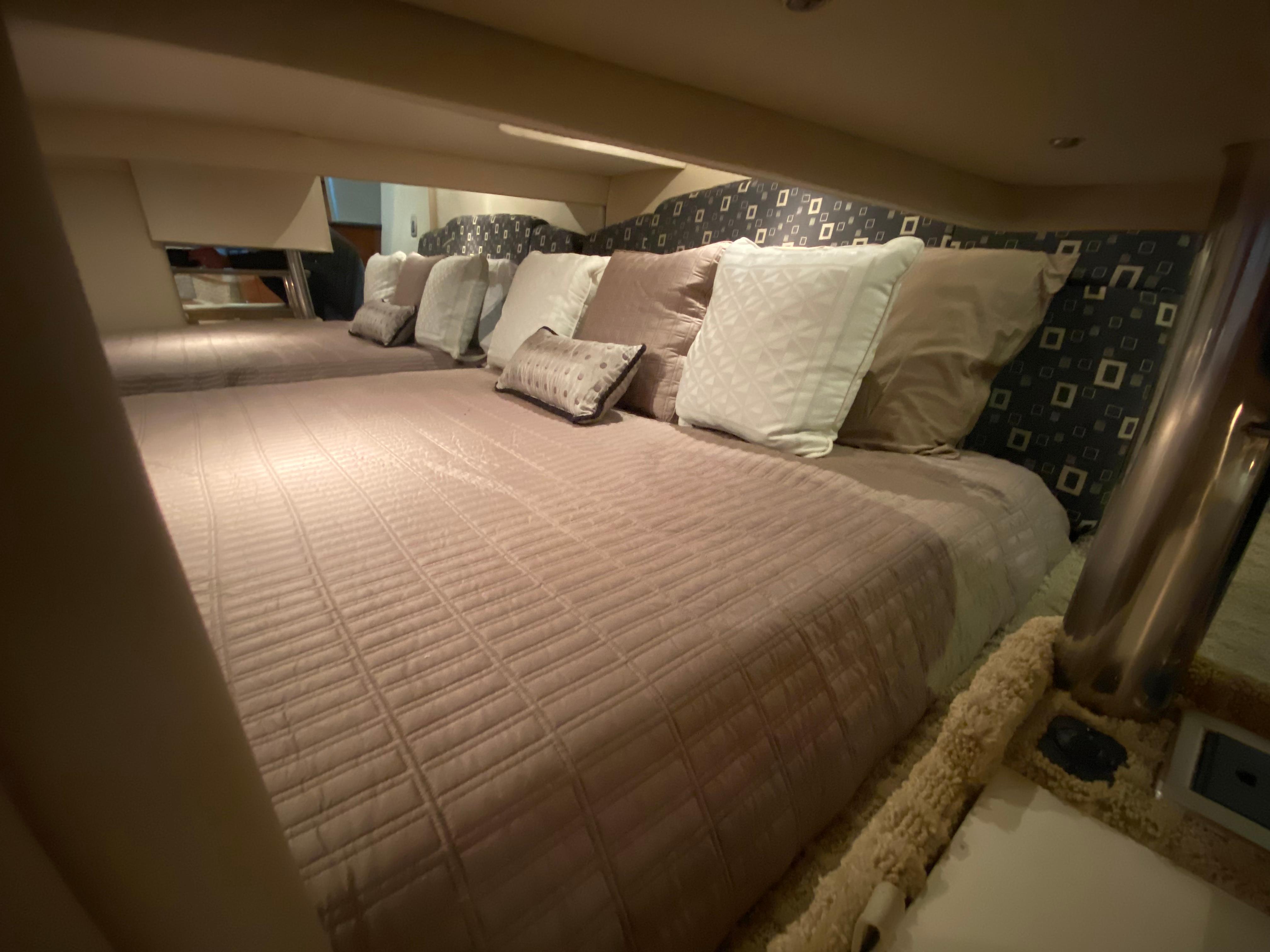 Black Jack Yacht for Sale | 37 Formula Yachts Spring Lake, MI | Denison ...