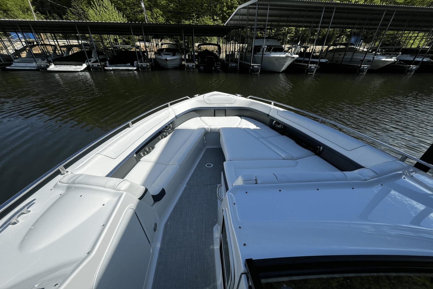 Yacht for Sale | 35 Formula Yachts Lake Ozark, MO | Denison Yacht Sales
