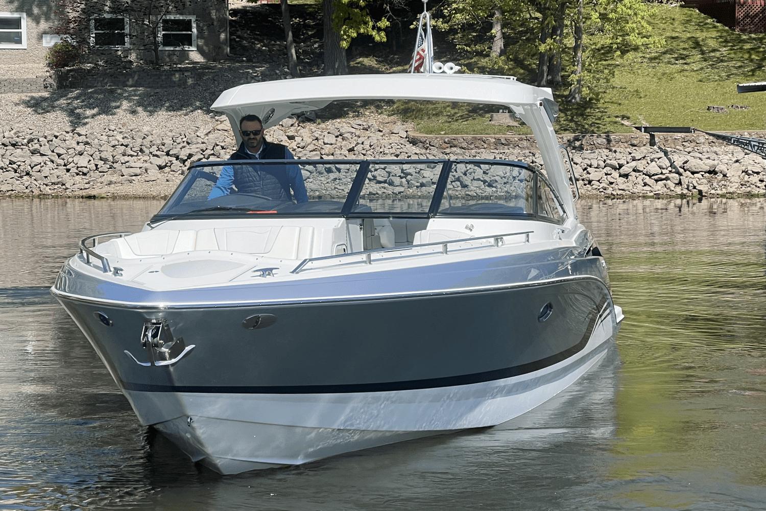 Yacht for Sale | 35 Formula Yachts Lake Ozark, MO | Denison Yacht Sales