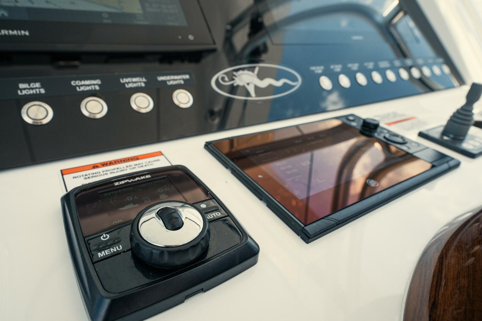 Pescadora Yacht for Sale | 37 Valhalla Boatworks Yachts Los Suenos ...