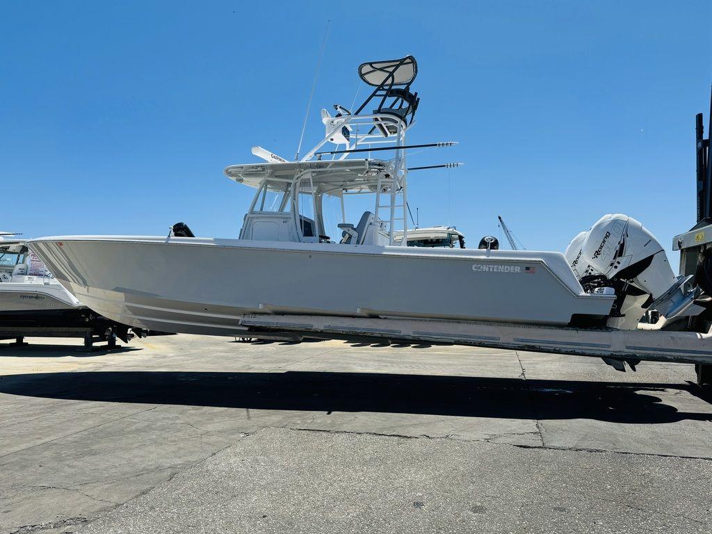 2021 Contender 39 St Yacht For Sale