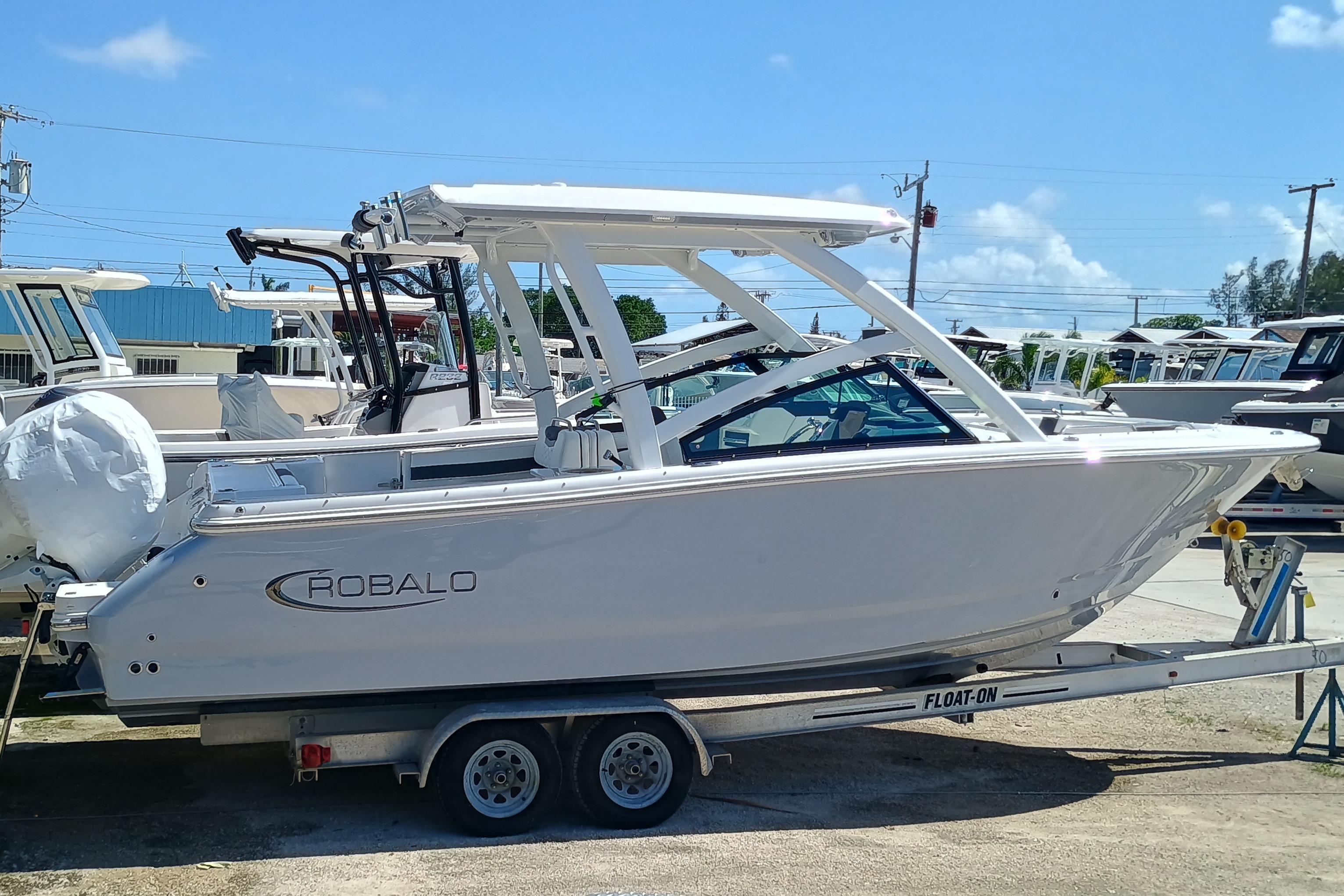 2025 Robalo R257 Dual Console - South Jersey Yacht Sales