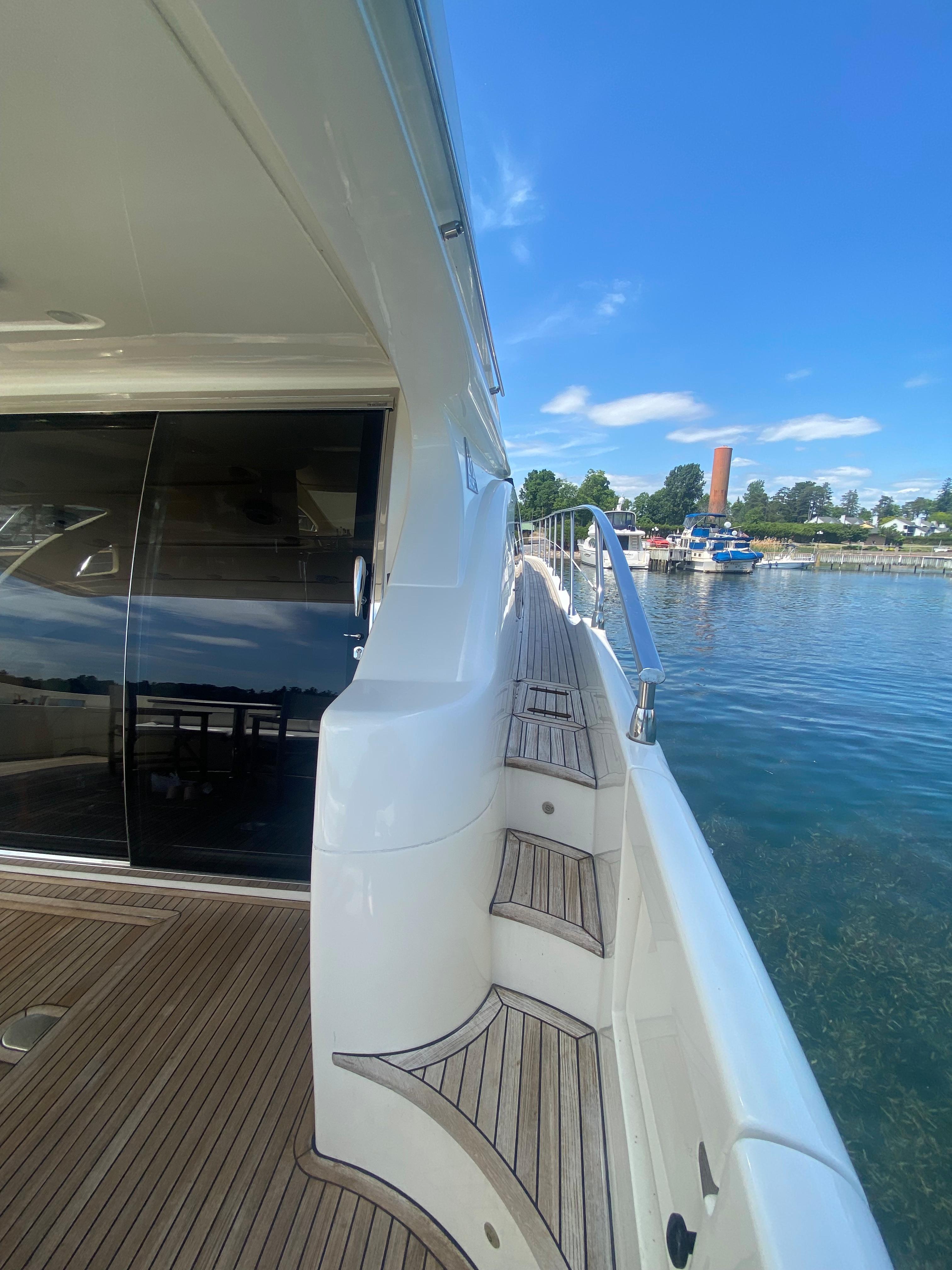 Yacht for Sale | 65 Azimut Yachts Alexandria Bay, NY | Denison Yacht Sales