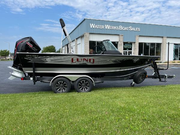 2025 Lund 1975 Pro-v Country Club Hills, Illinois - Water Werks