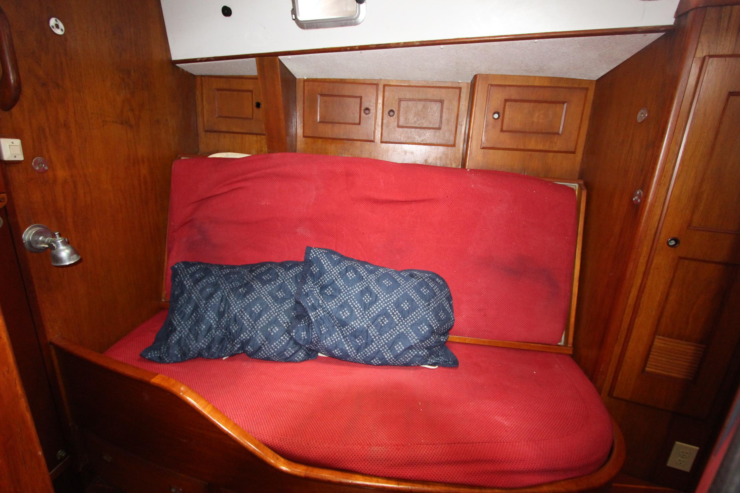 Roxy Yacht for Sale | 58 Camper & Nicholsons Yachts Cruising Eastern Caribbean, Antigua and ...