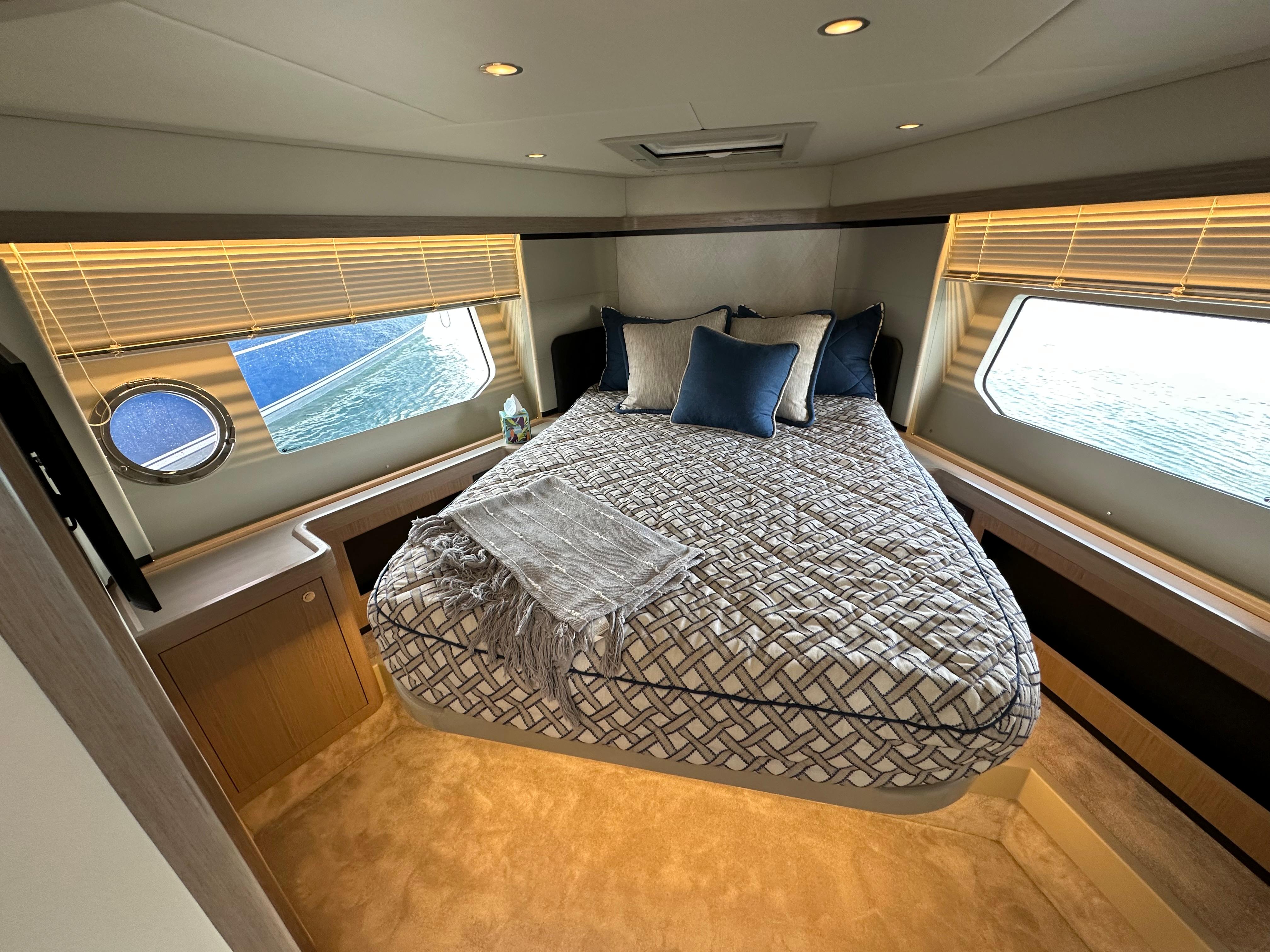 Yacht for Sale | 50 Absolute Yachts Riverside, RI | Denison Yacht Sales