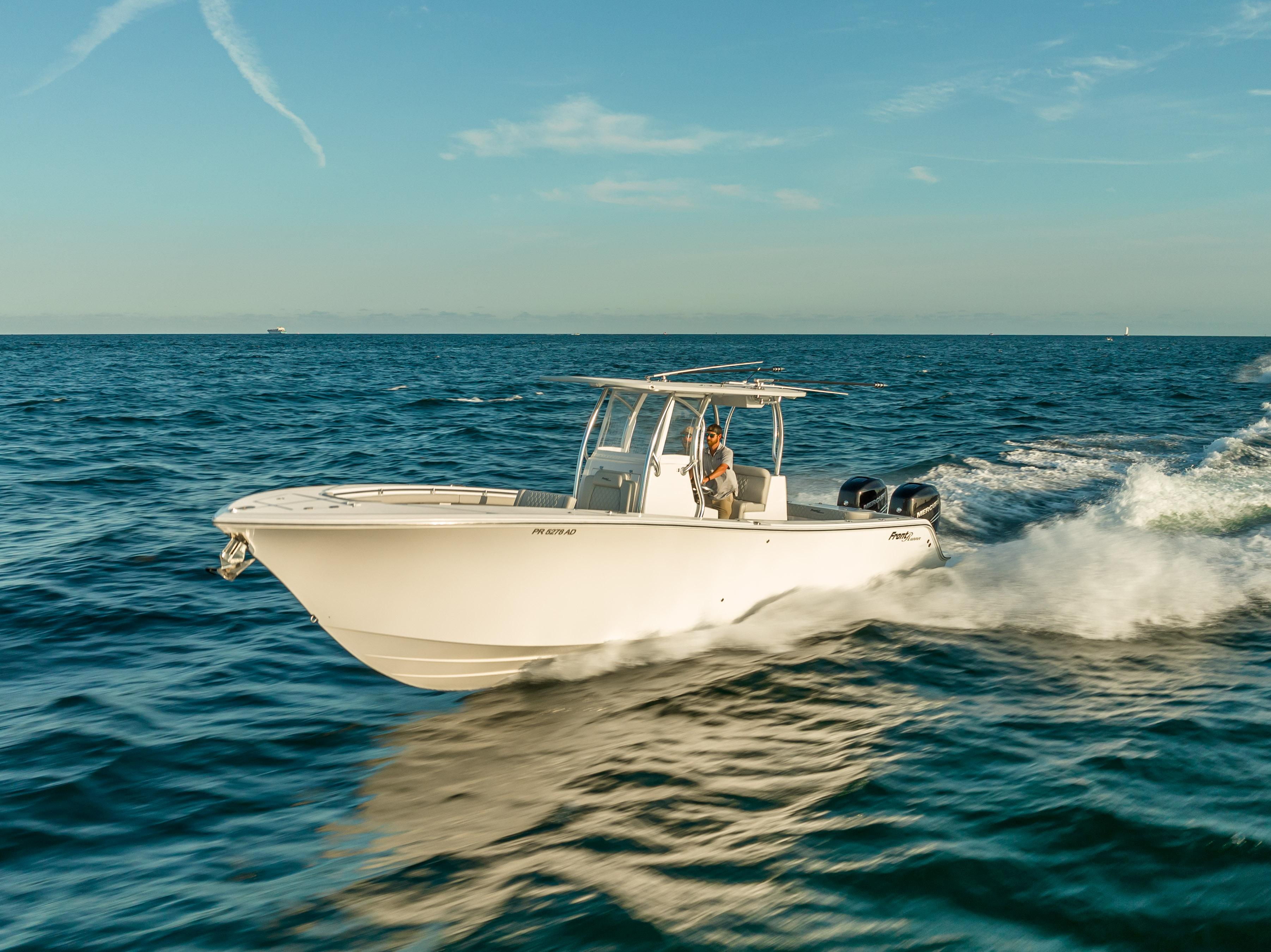 2022 Front Runner 33 CC | Yachts360