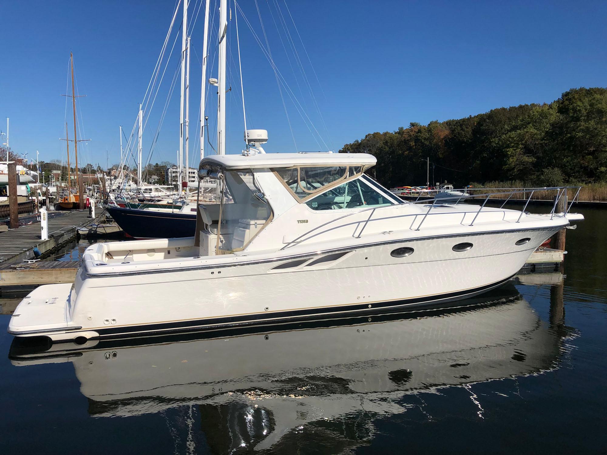 Unreasonably Lucky Yacht for Sale | 35 Tiara Yachts Stratford, CT ...