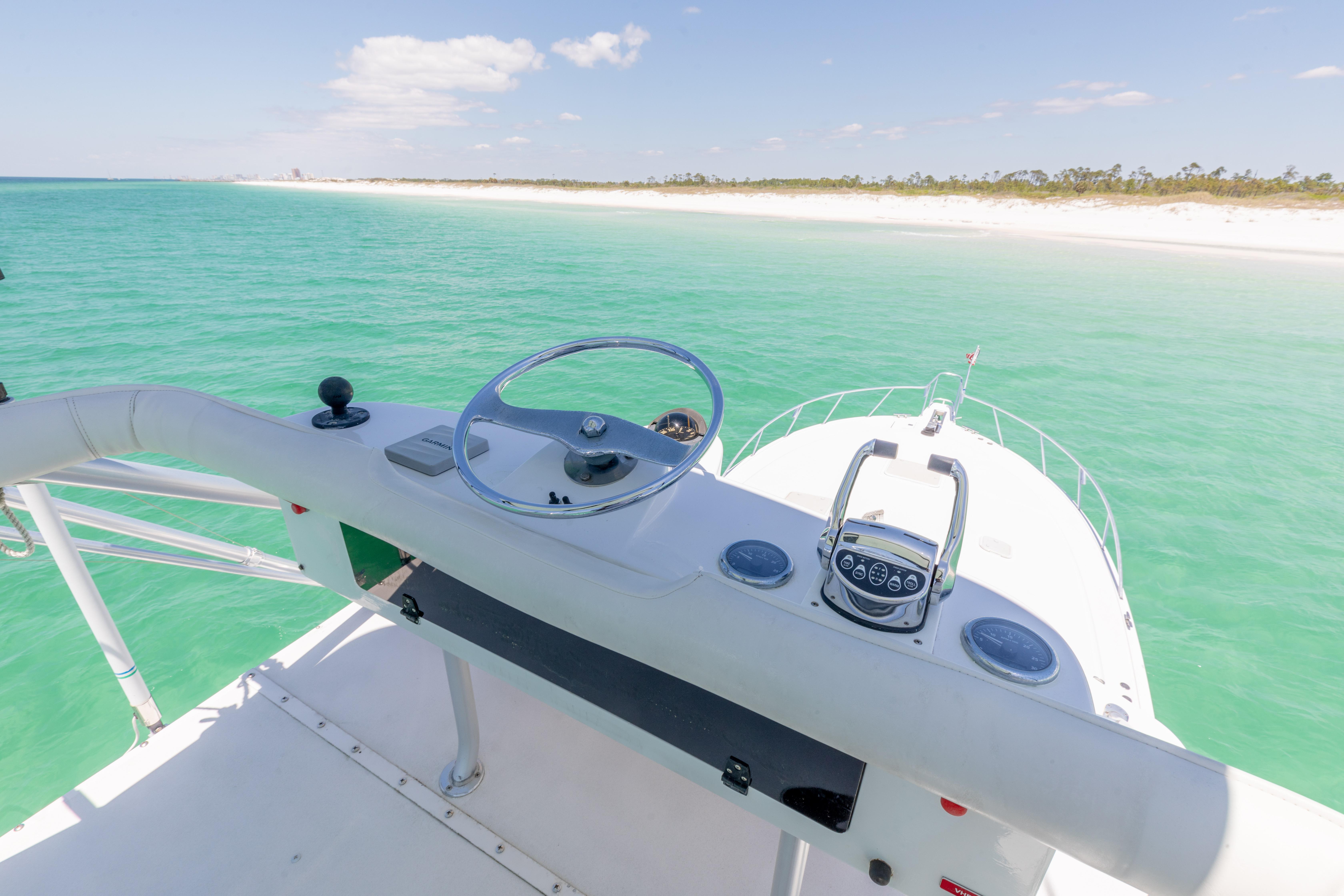 2000 Cabo 45 Express - Zorn Yacht Sales | Zorn Yacht Sales