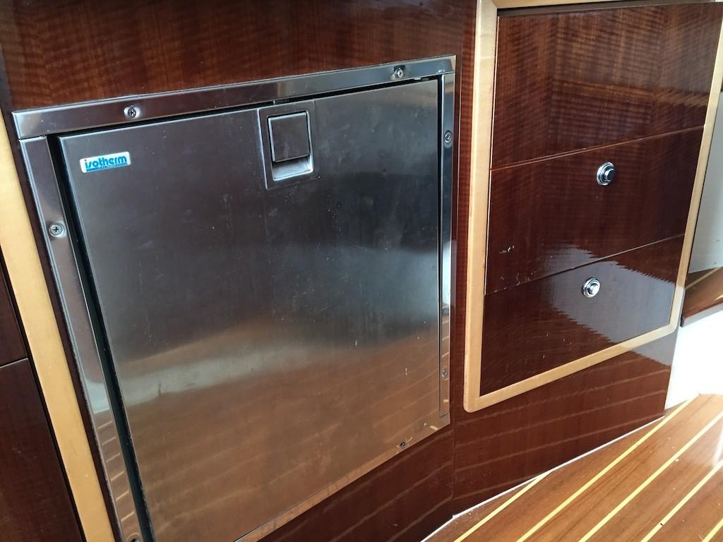 2008 Contender 38 Express for sale