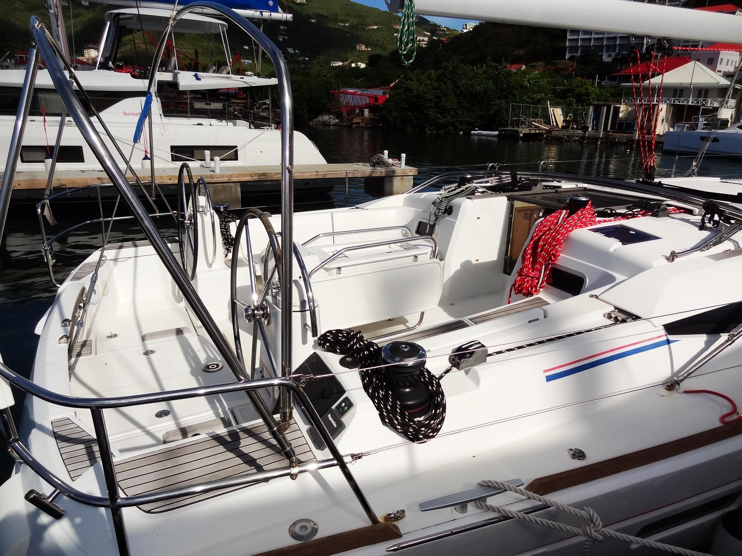 Jeanneau Sun Odyssey 519 Sailing Monohull for sale | The Moorings Yacht ...