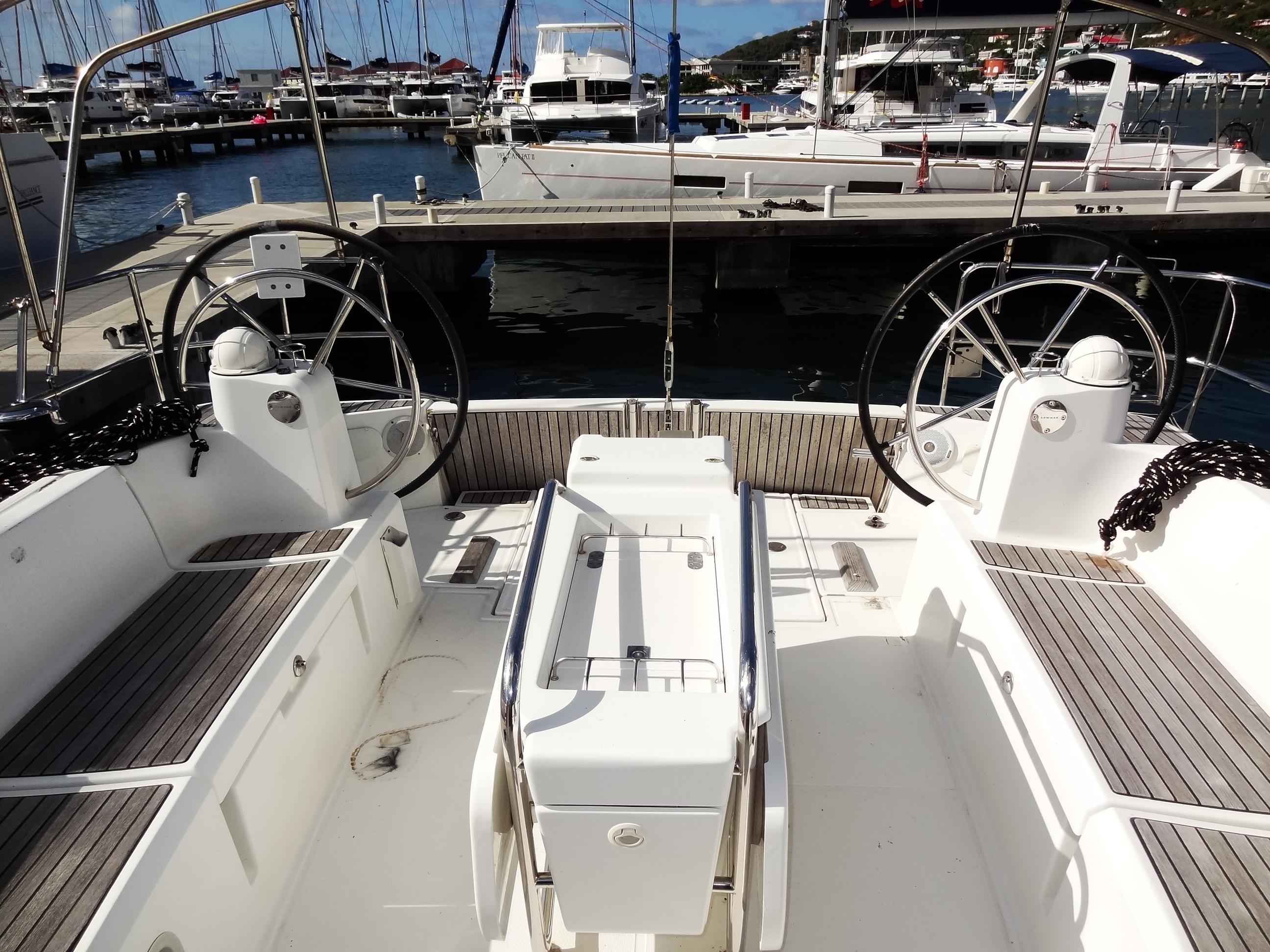 Jeanneau Sun Odyssey 519 Sailing Monohull for sale | The Moorings Yacht ...