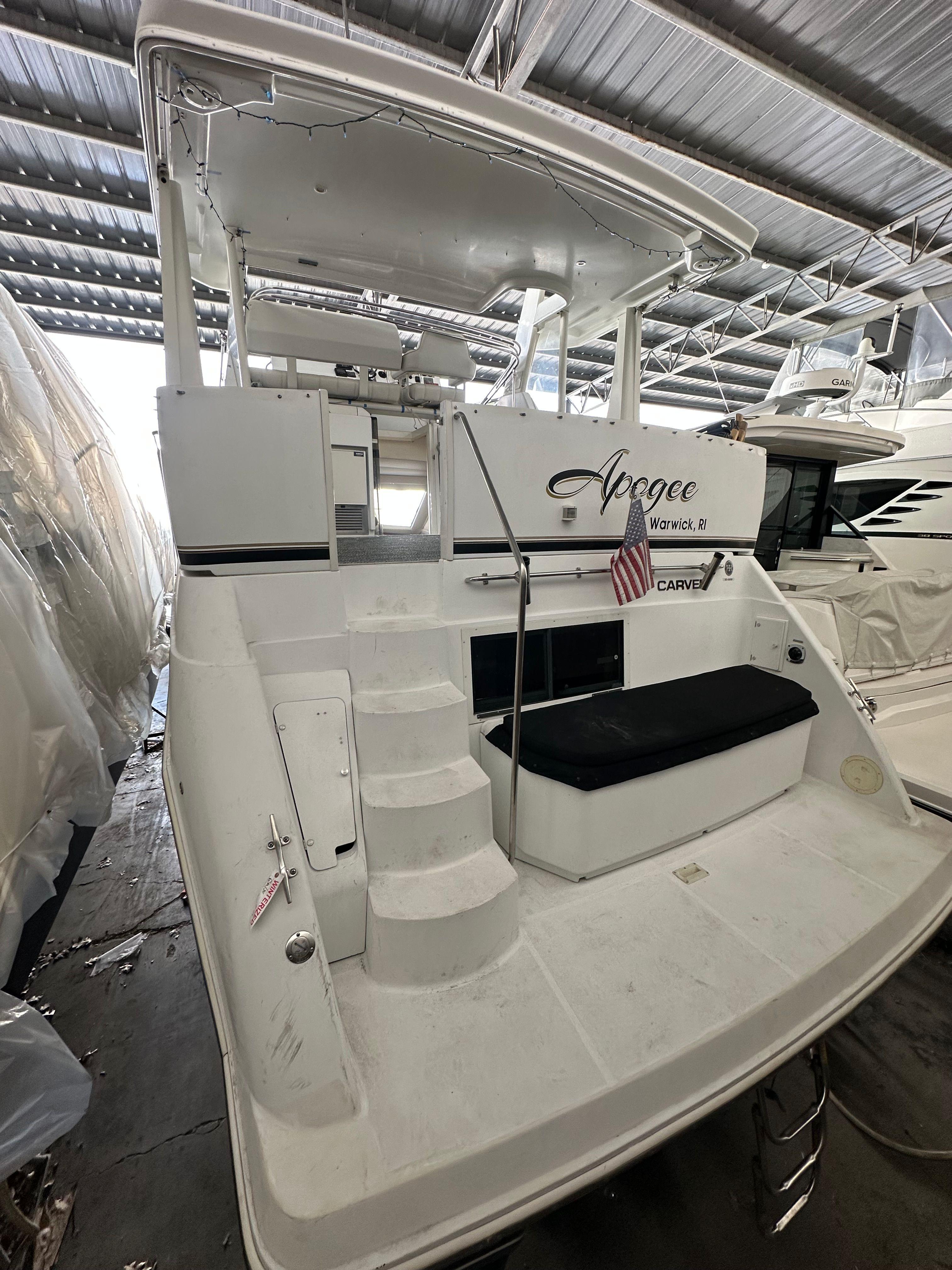 2003 Carver 356 Motor Yacht - South Jersey Yacht Sales