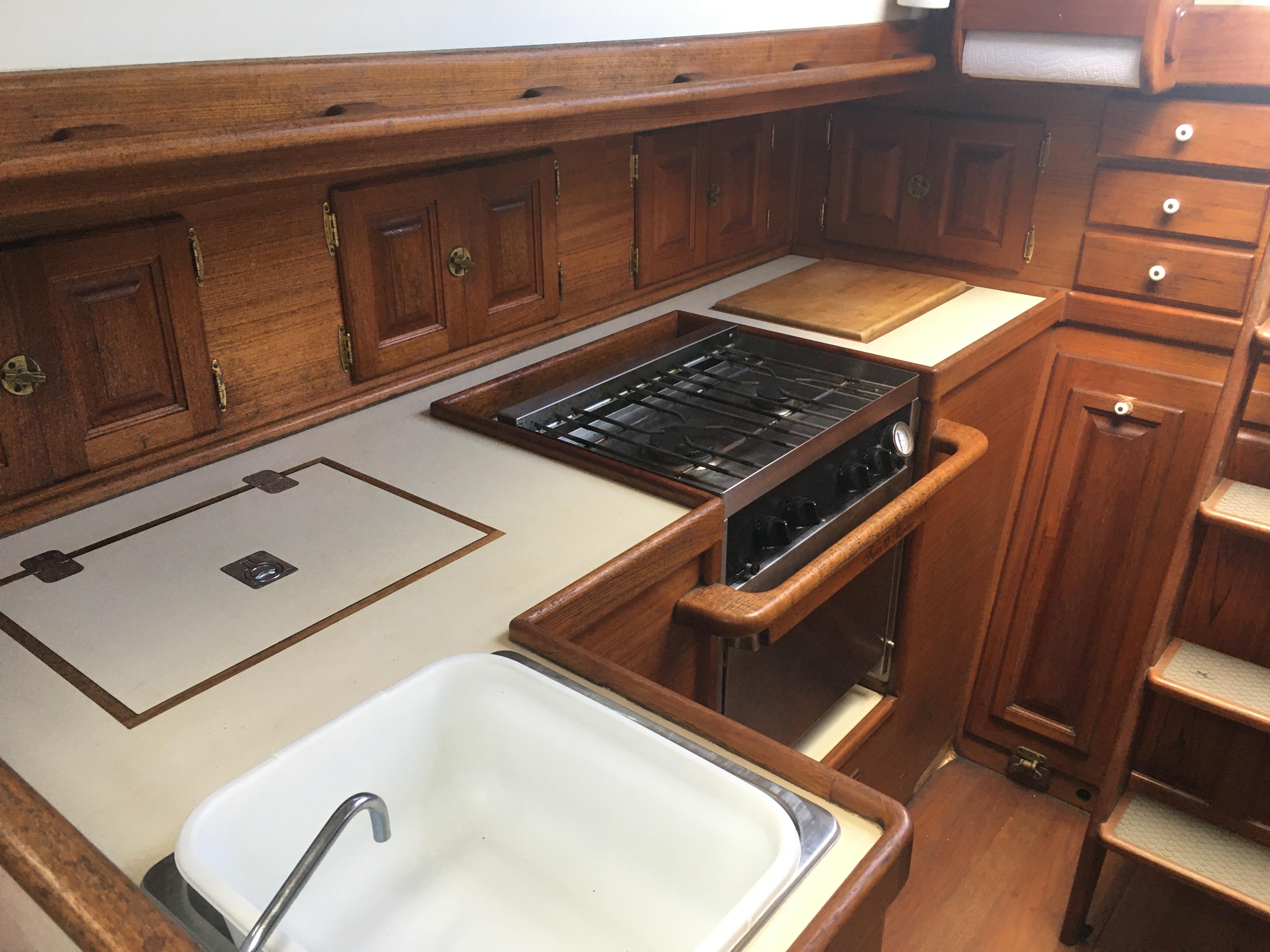 2004 36 Cape George Cutter Boats for Sale