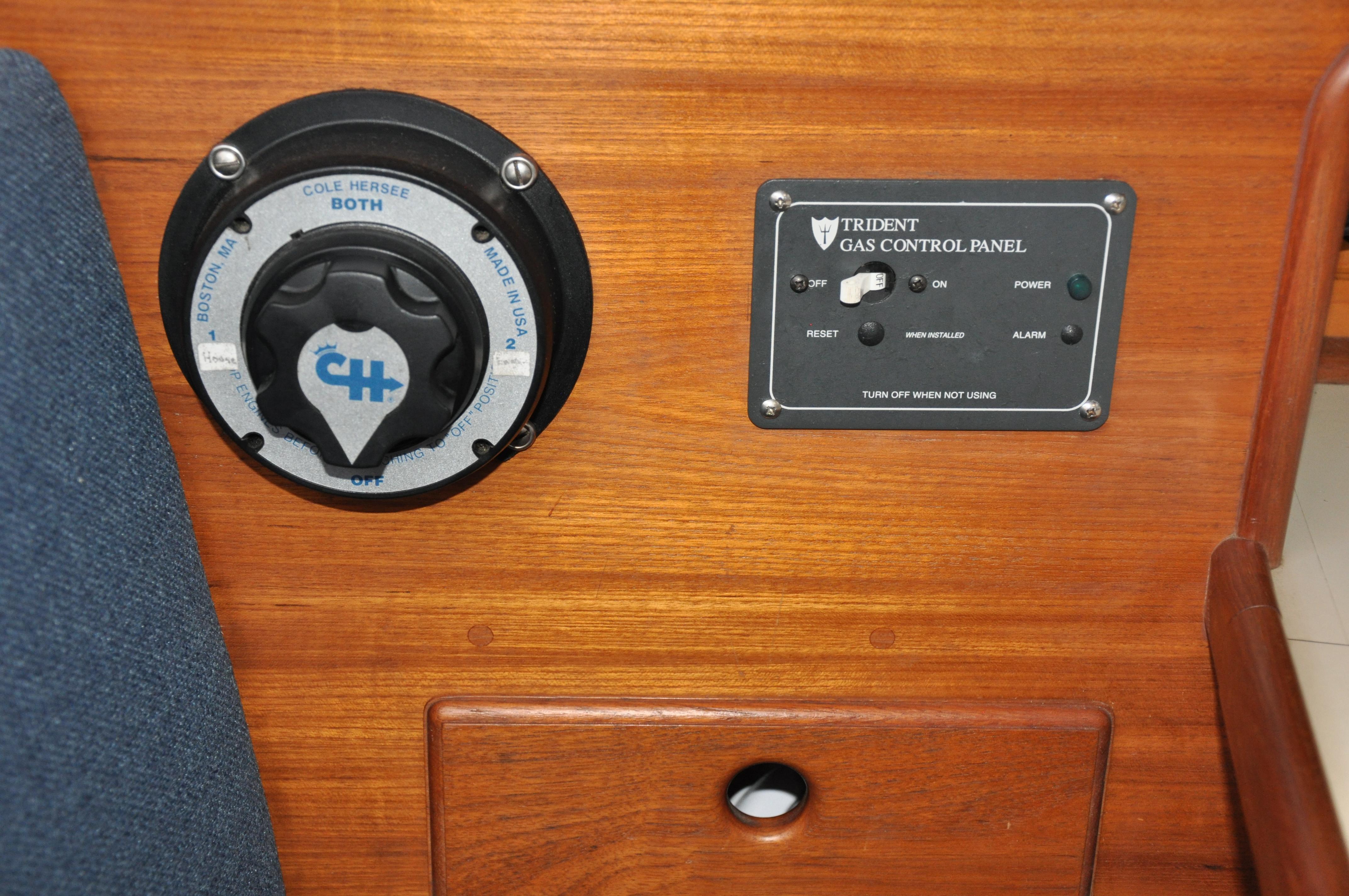 2004 36 Cape George Cutter Boats for Sale