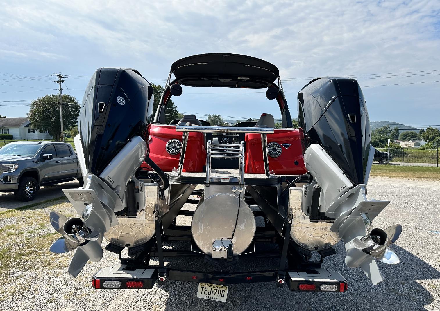 Yacht for Sale | 25 Manitou Yachts Somerset, KY | Denison Yacht Sales