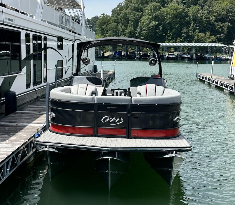 Yacht for Sale | 25 Manitou Yachts Somerset, KY | Denison Yacht Sales