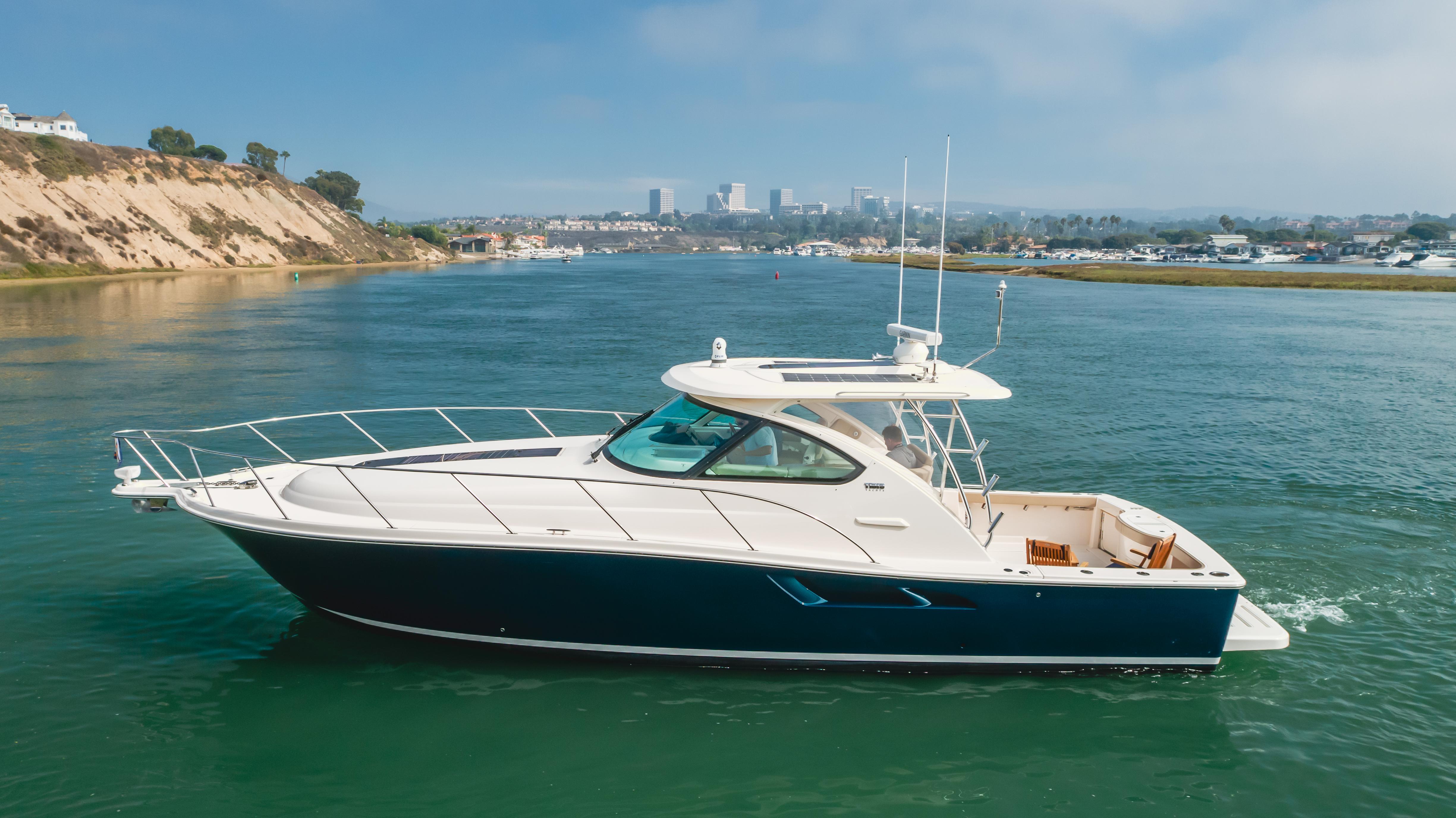 Mustique Yacht for Sale | 39 Tiara Yachts Newport Beach, CA | Denison ...