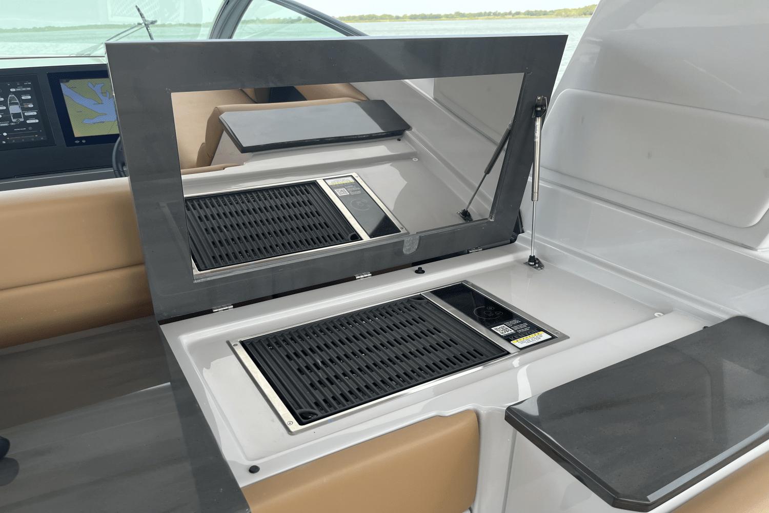 2025 Aviara 40 ft Yacht for Sale - Allied Marine