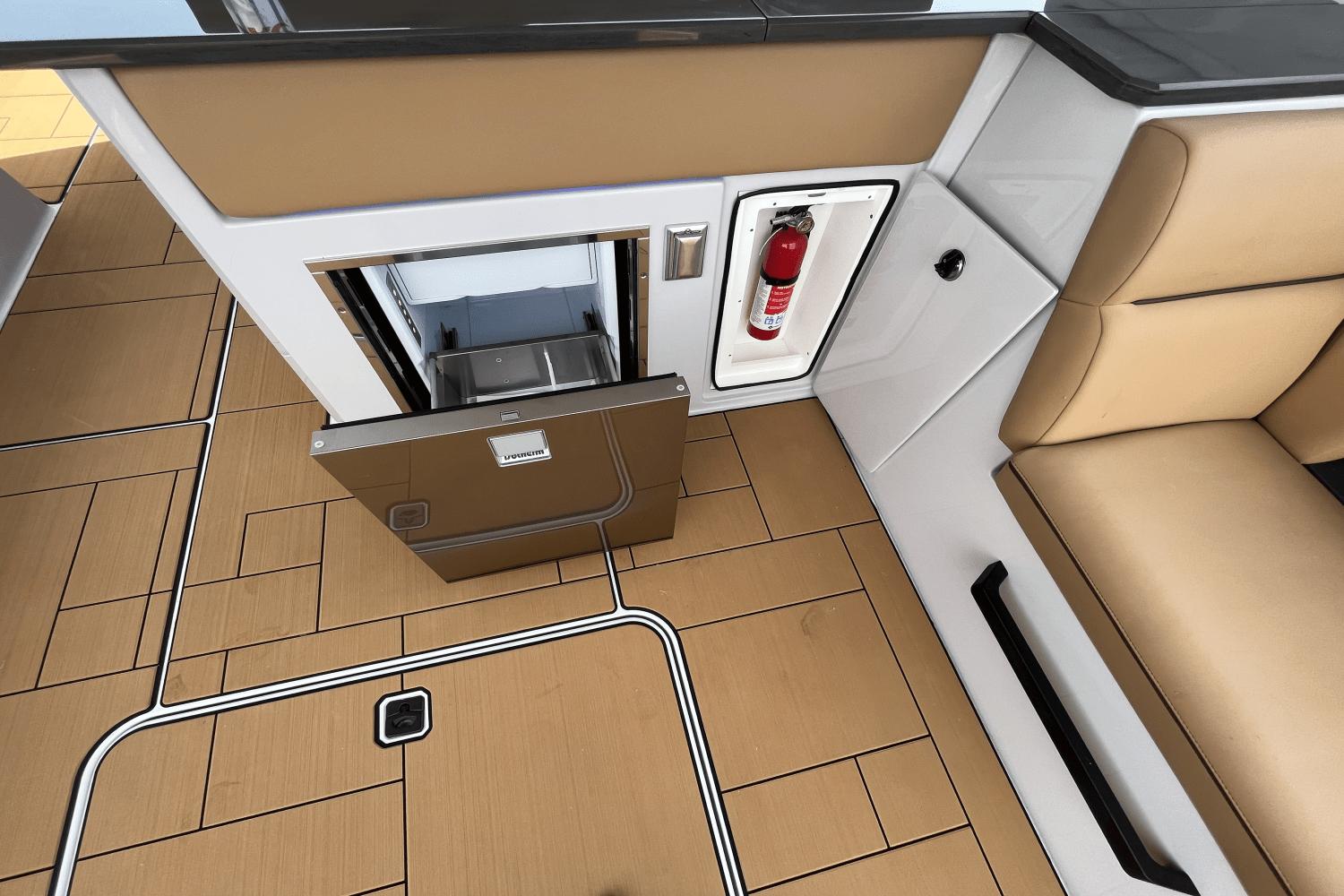 2025 Aviara 40 ft Yacht for Sale - Allied Marine