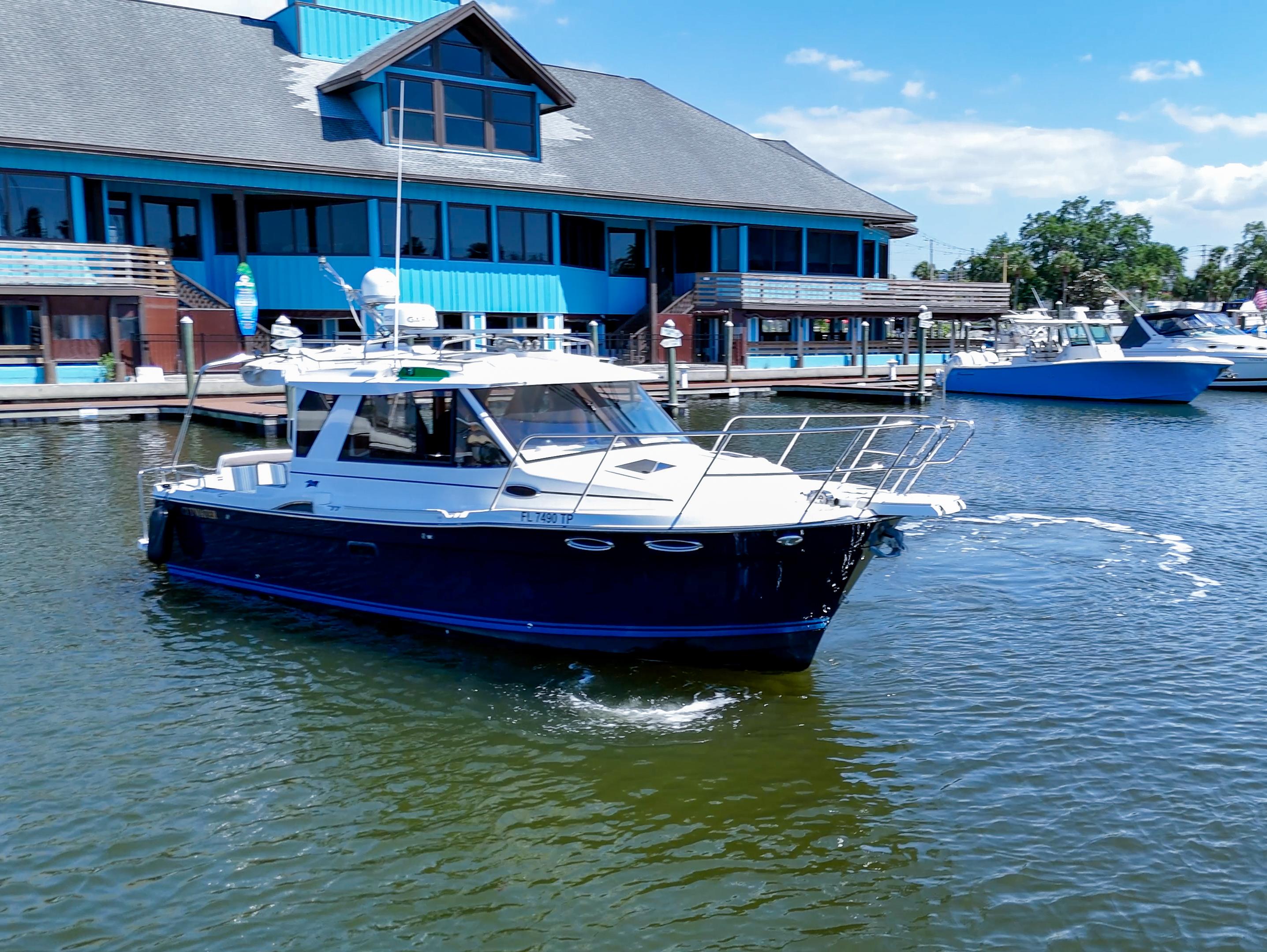 Yacht for Sale | 28 Cutwater Yachts New Port Richey, FL | Denison Yacht ...