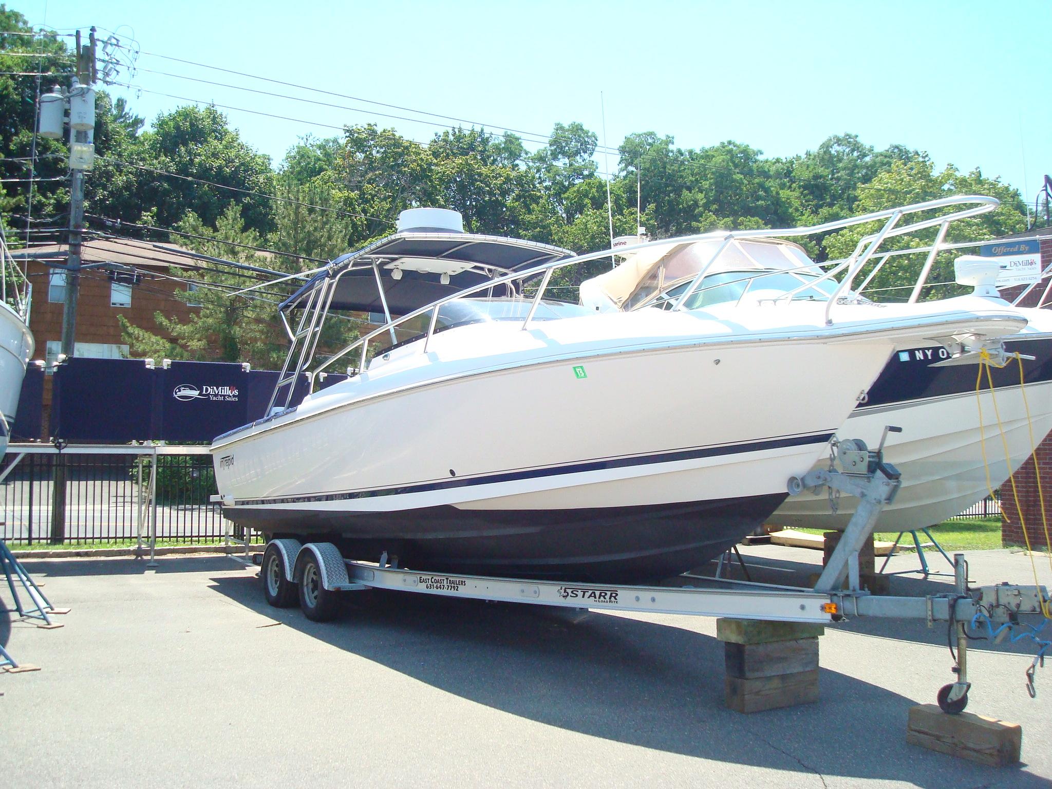 2001 Intrepid 289 Walkaround - DiMillo's Yacht Sales