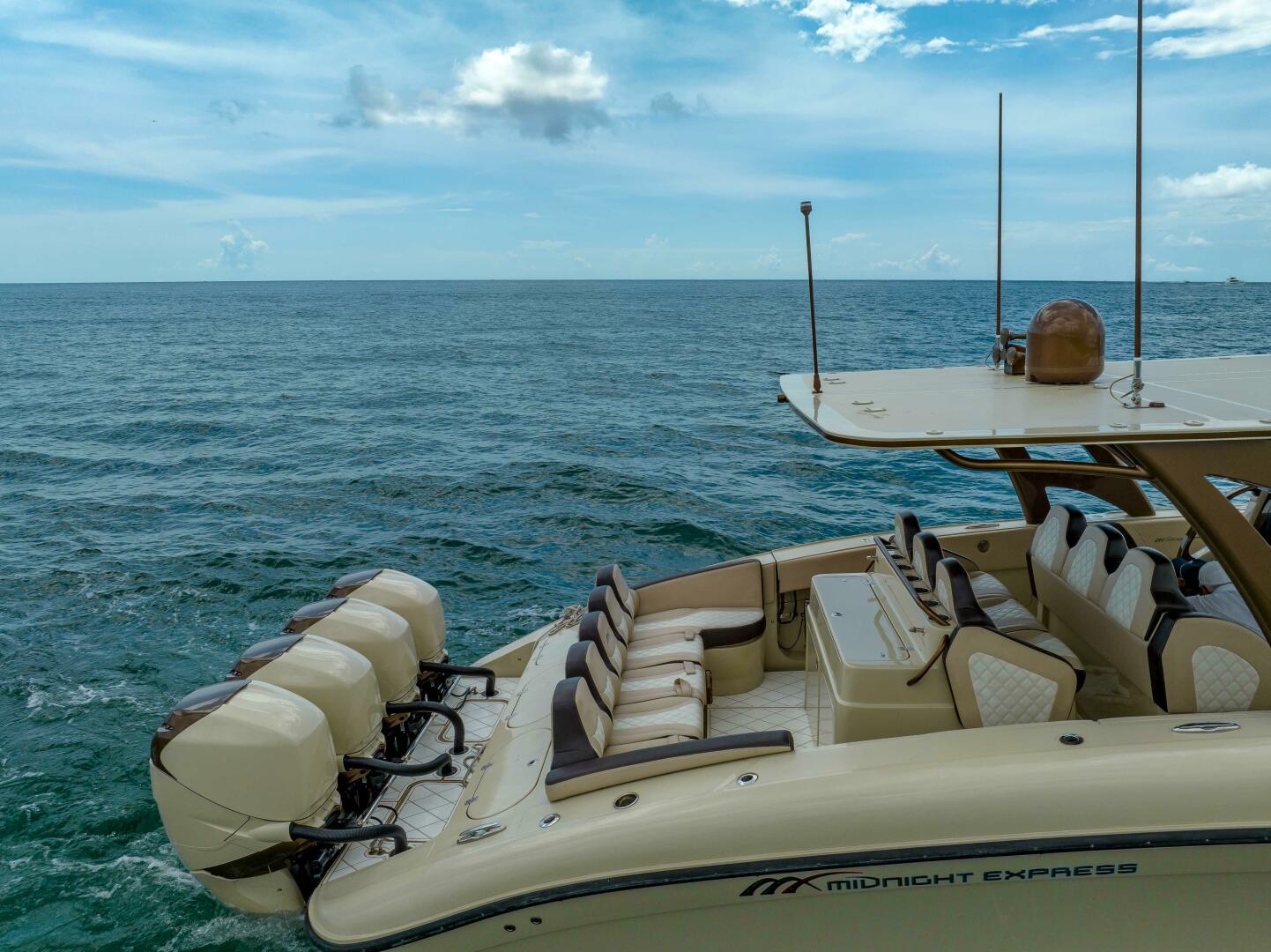 2019 43 Midnight Express 43 Open Boats for Sale